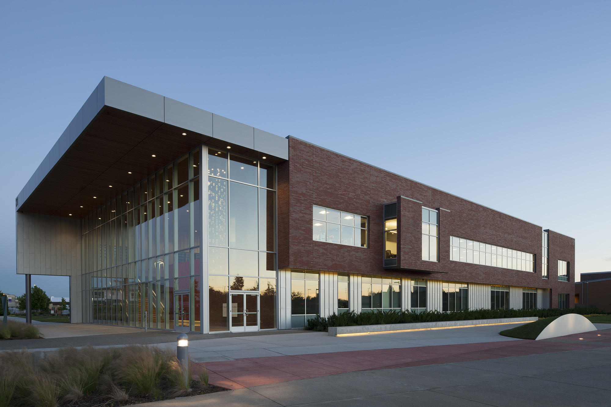 Chehalis Elementary Schools by McGranahan Architects - Architizer