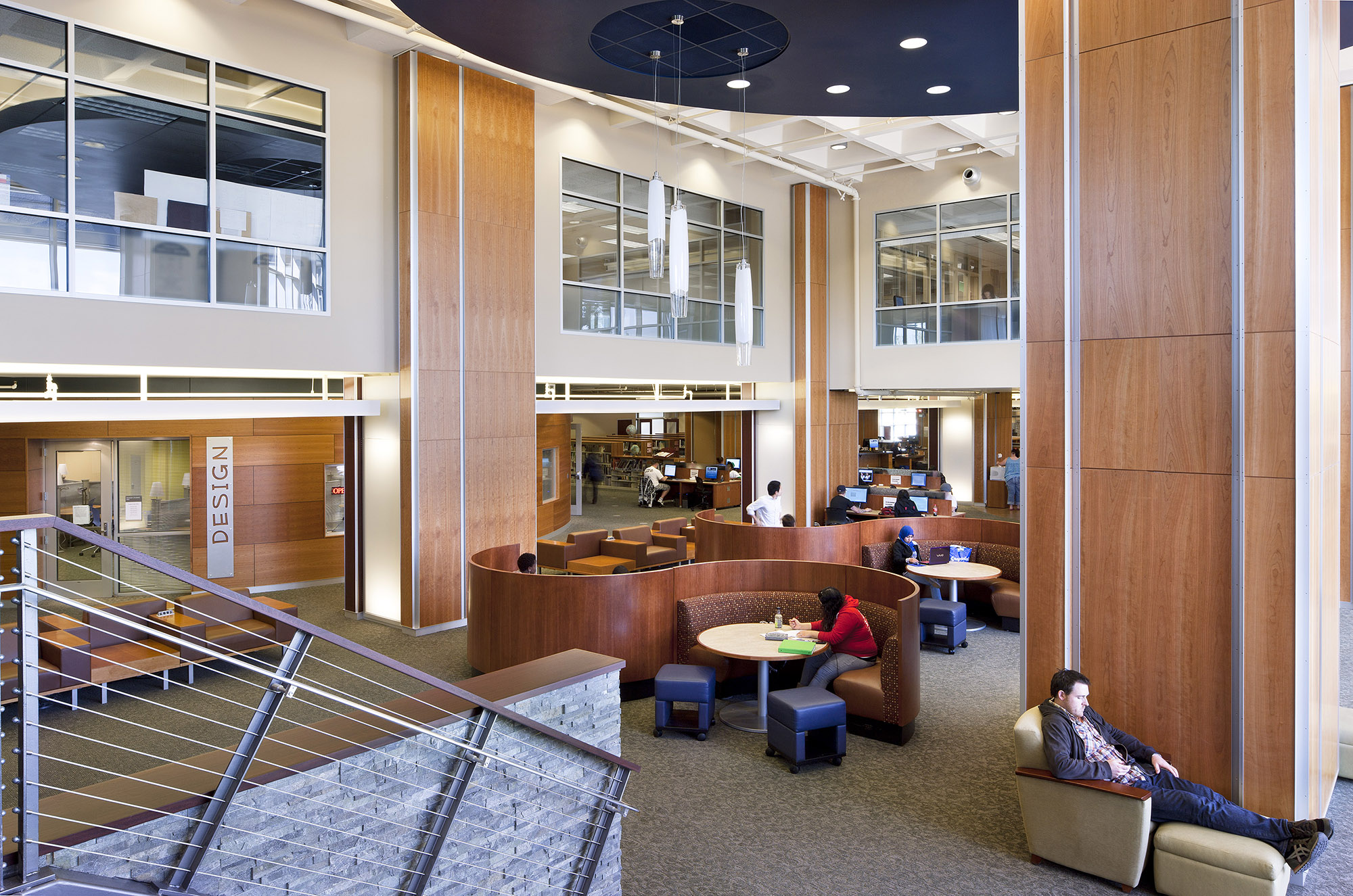 Cascade Building, Pierce College Fort Steilacoom by McGranahan ...