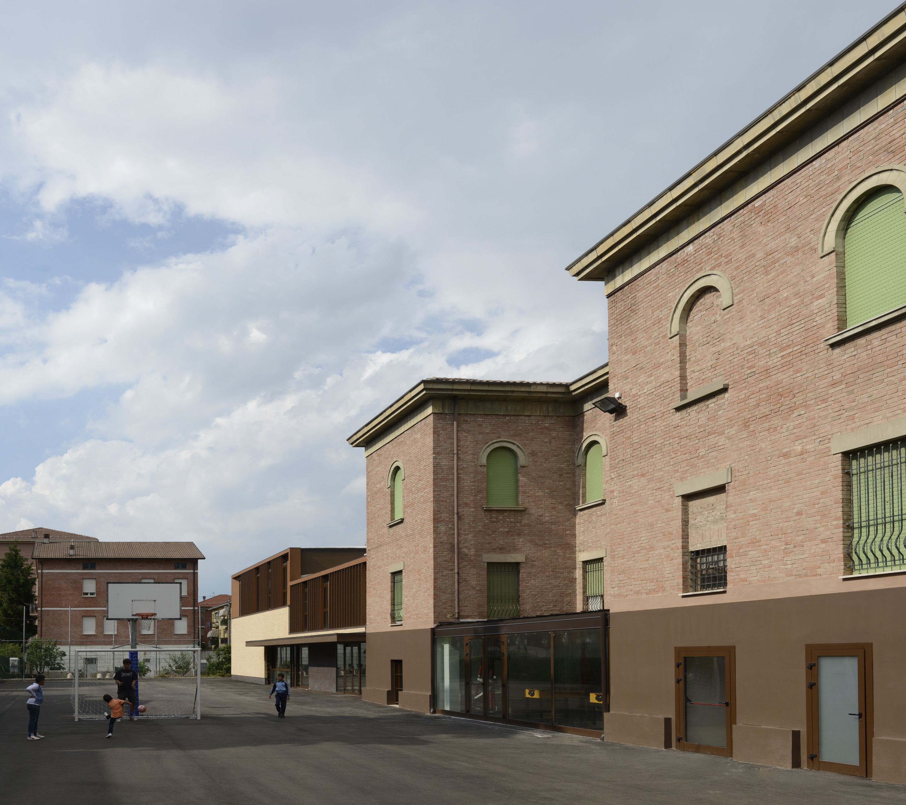 Community Center Regina Pacis - Architizer