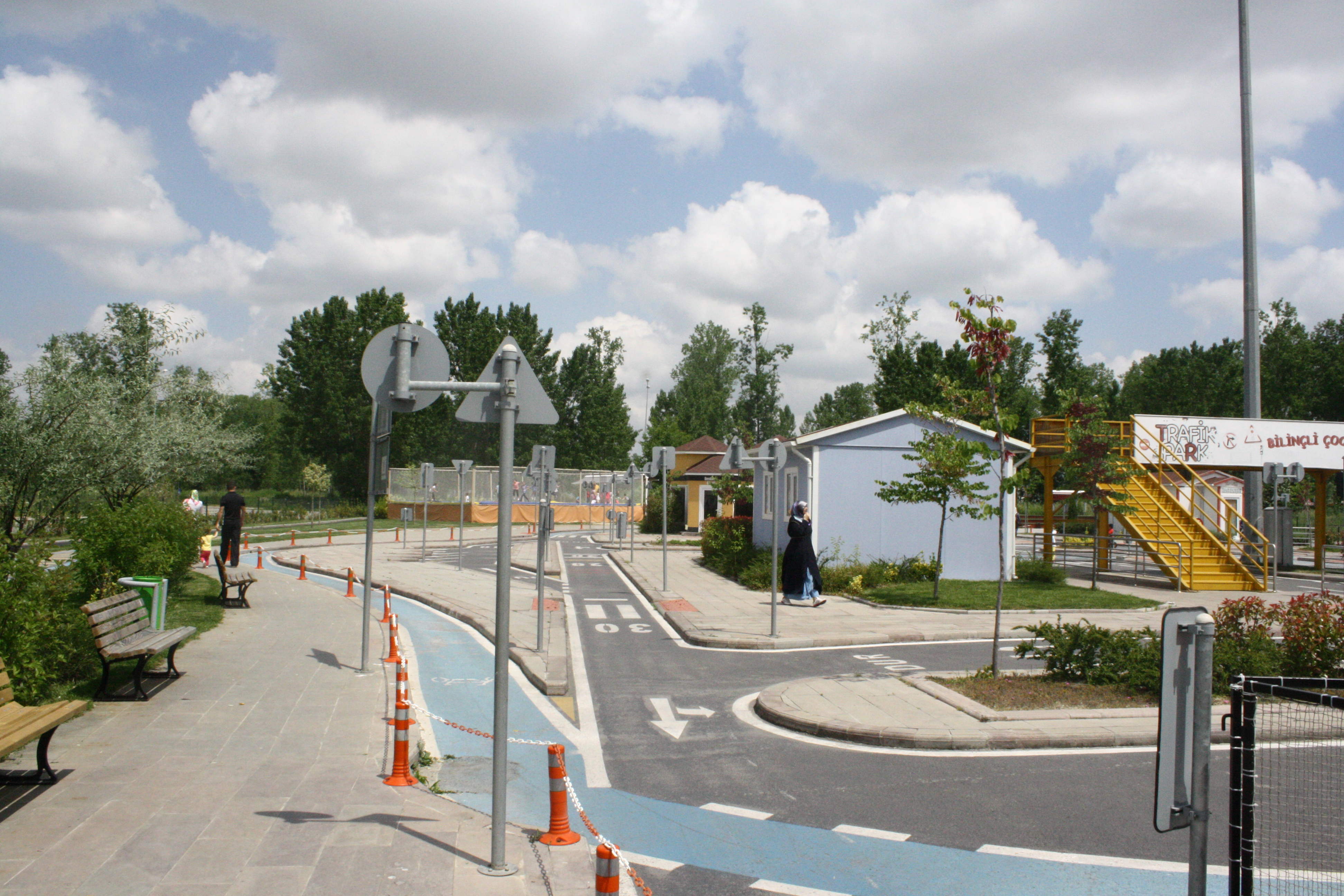Traffic Park by Maz Architecture - Architizer