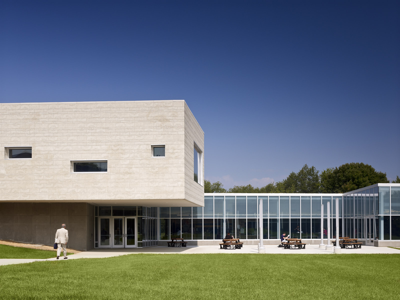 Lawrence Technological University :: Multi Sport Performance Stadium by ...
