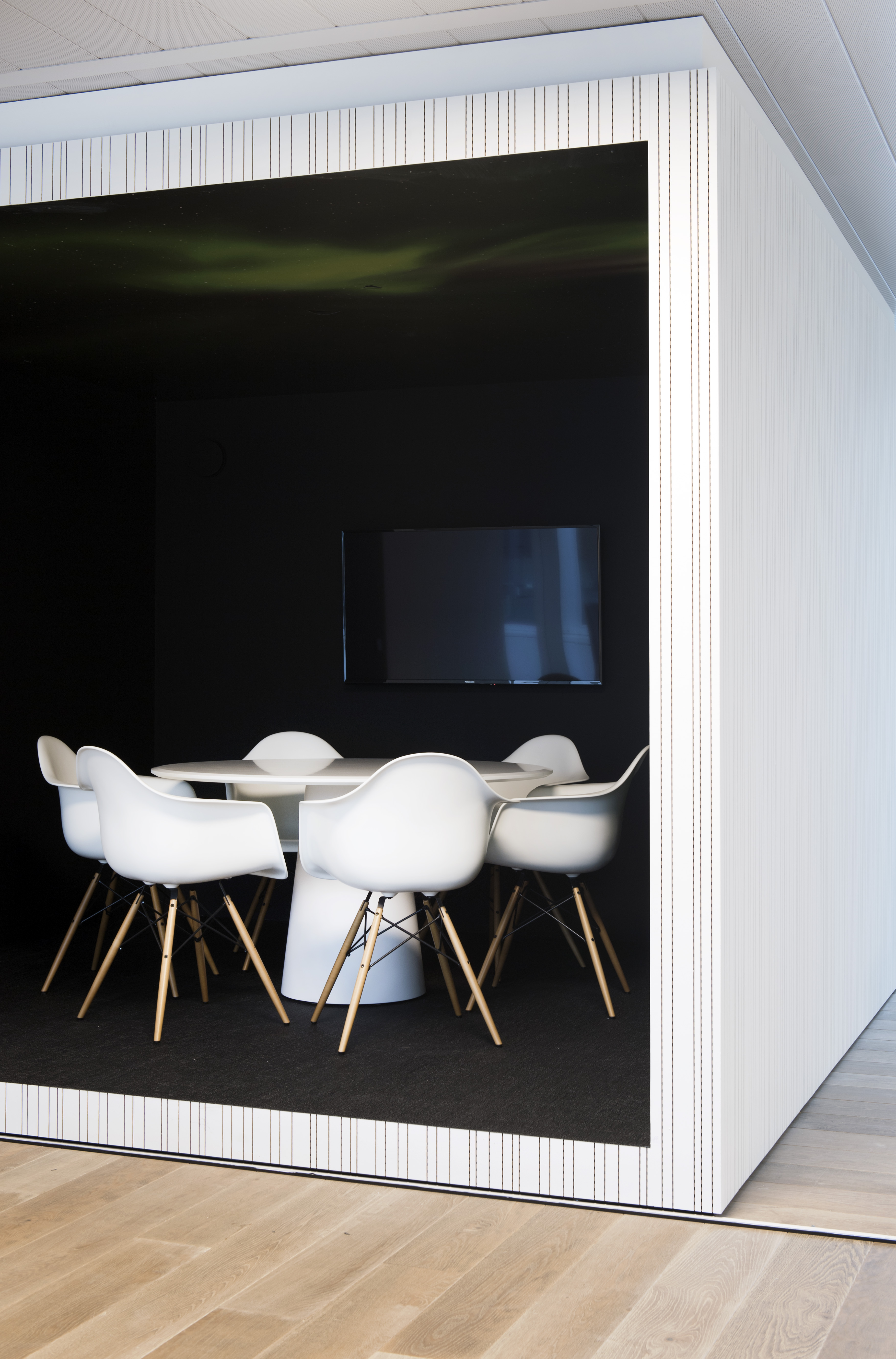 Innovation Centre 'Tomorrow Street' by WW+ architektur + management ...