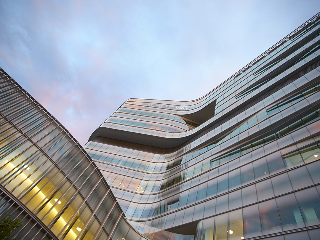 Kaiser Permanente, Kraemer Radiation Oncology Center by Yazdani Studio ...