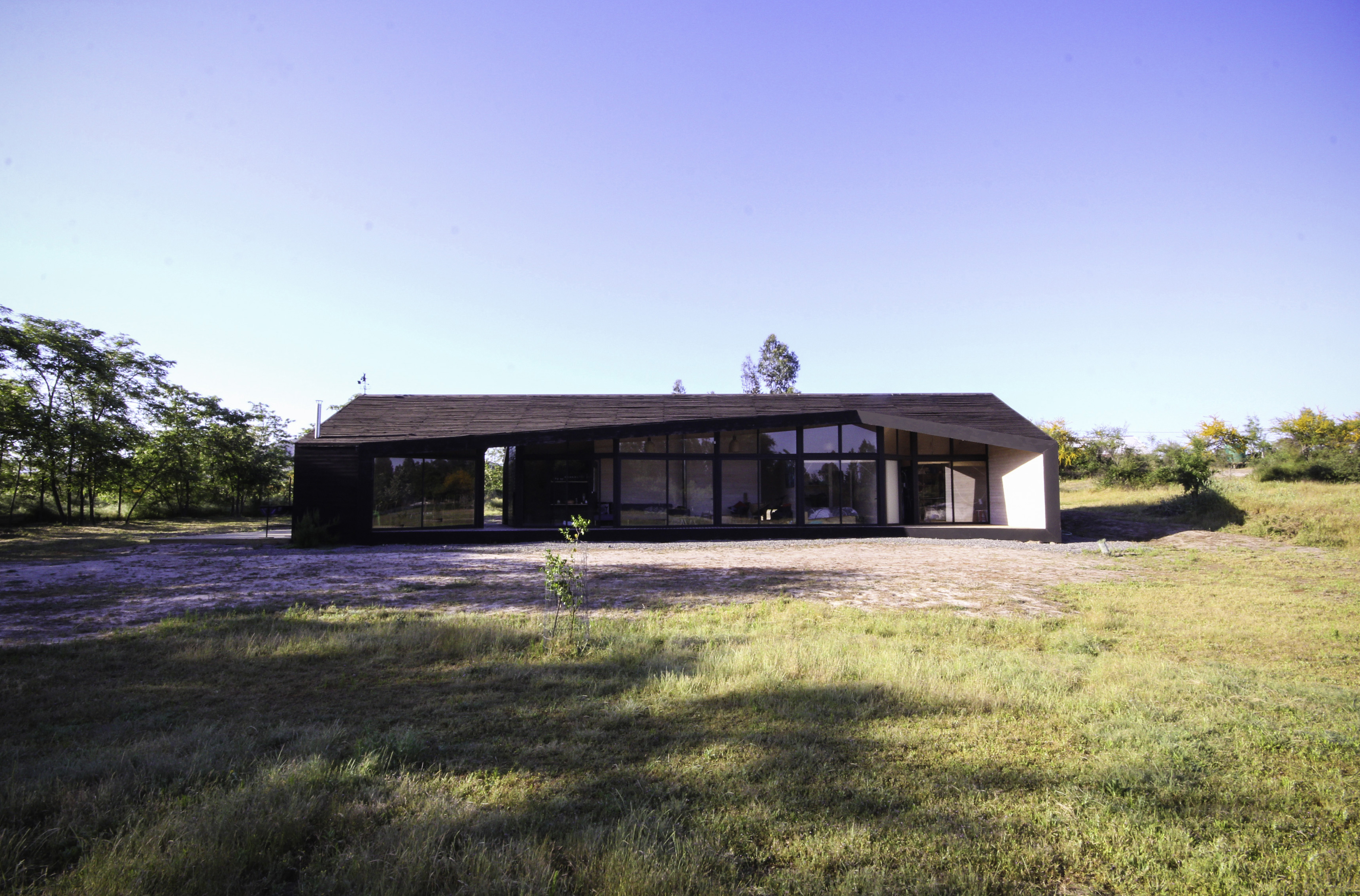 Casa Rapel by 2DM - Architizer