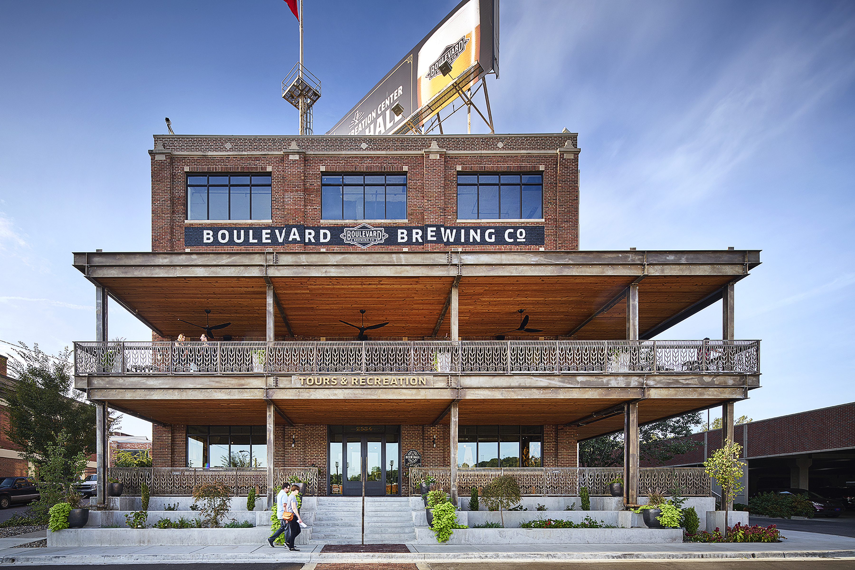 Kansas City Art Institute: Barbara Marshall Residence Hall & Wylie ...