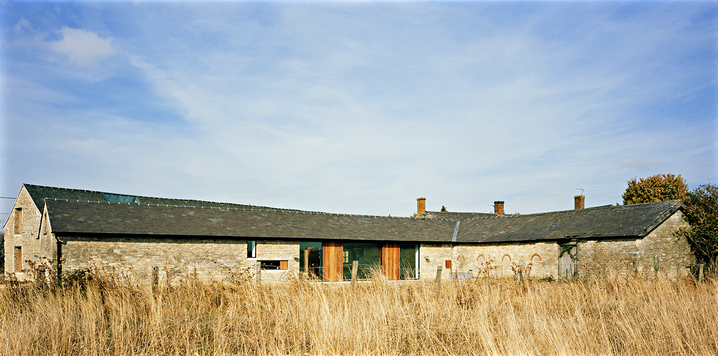 Pinions Barn by Simon Conder Associates - Architizer