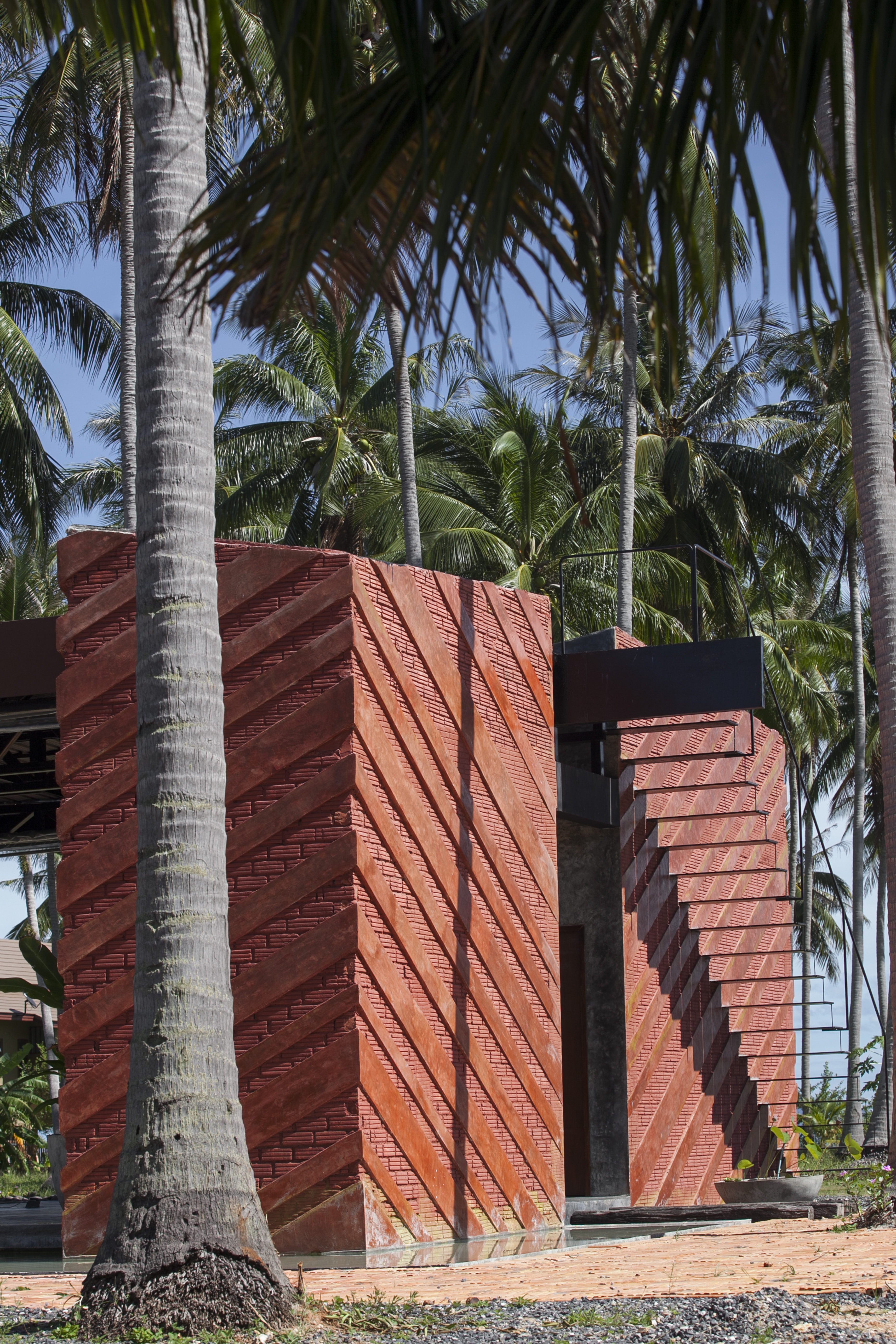 Somjai House | Coconutnoom Resort by NPDA studio - Architizer