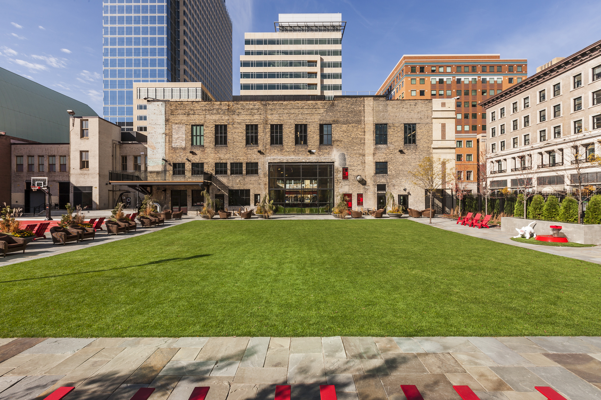 Target Plaza Commons by Snow Kreilich Architects - Architizer