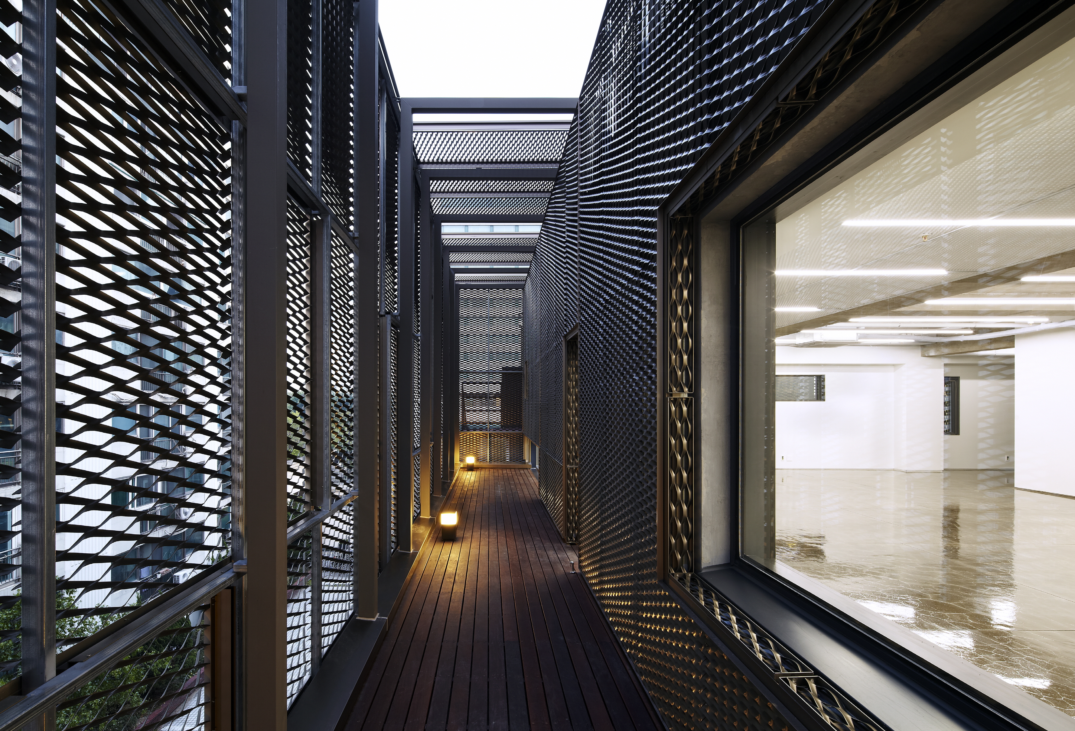 925 Building by JHW IROJE architects&planners - Architizer