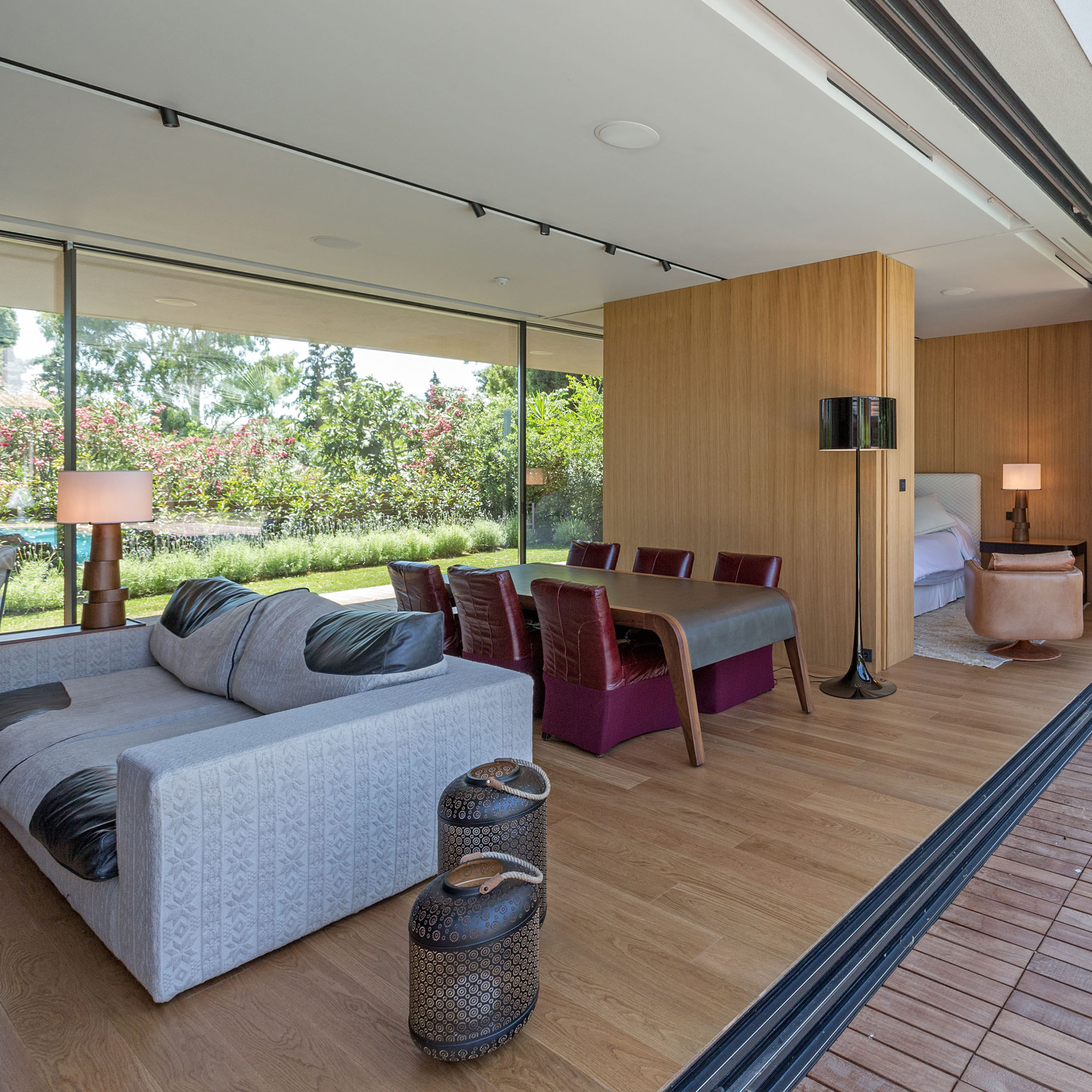 Architect Panos Nikolaidis (pnd) designs a pool house in Athens by pnd ...