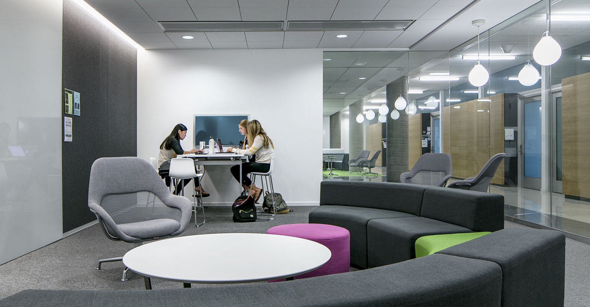 Loyola Marymount University Life Sciences Building by CO Architects ...