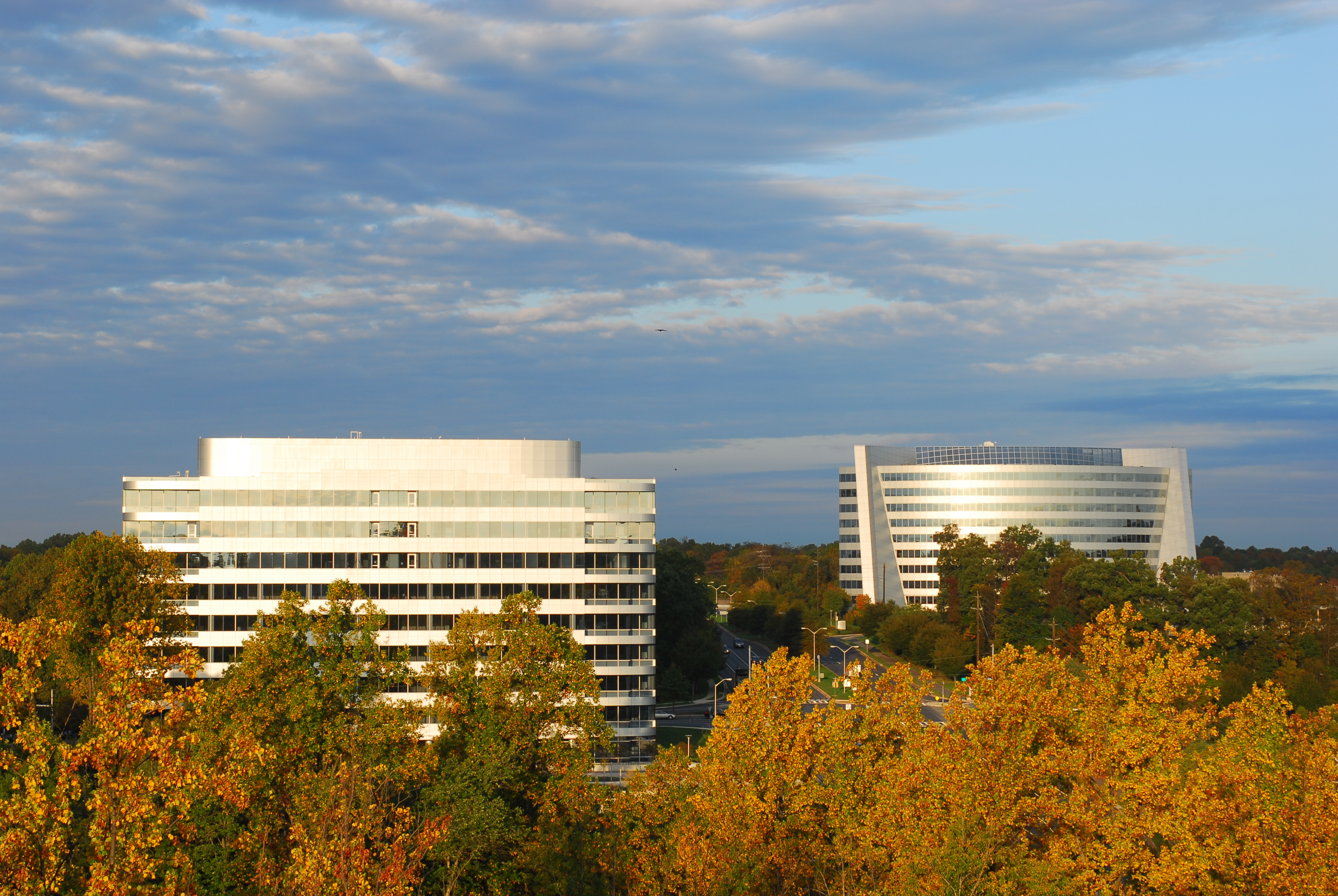 2000 Tower Oaks Boulevard by KGD Architecture - Architizer