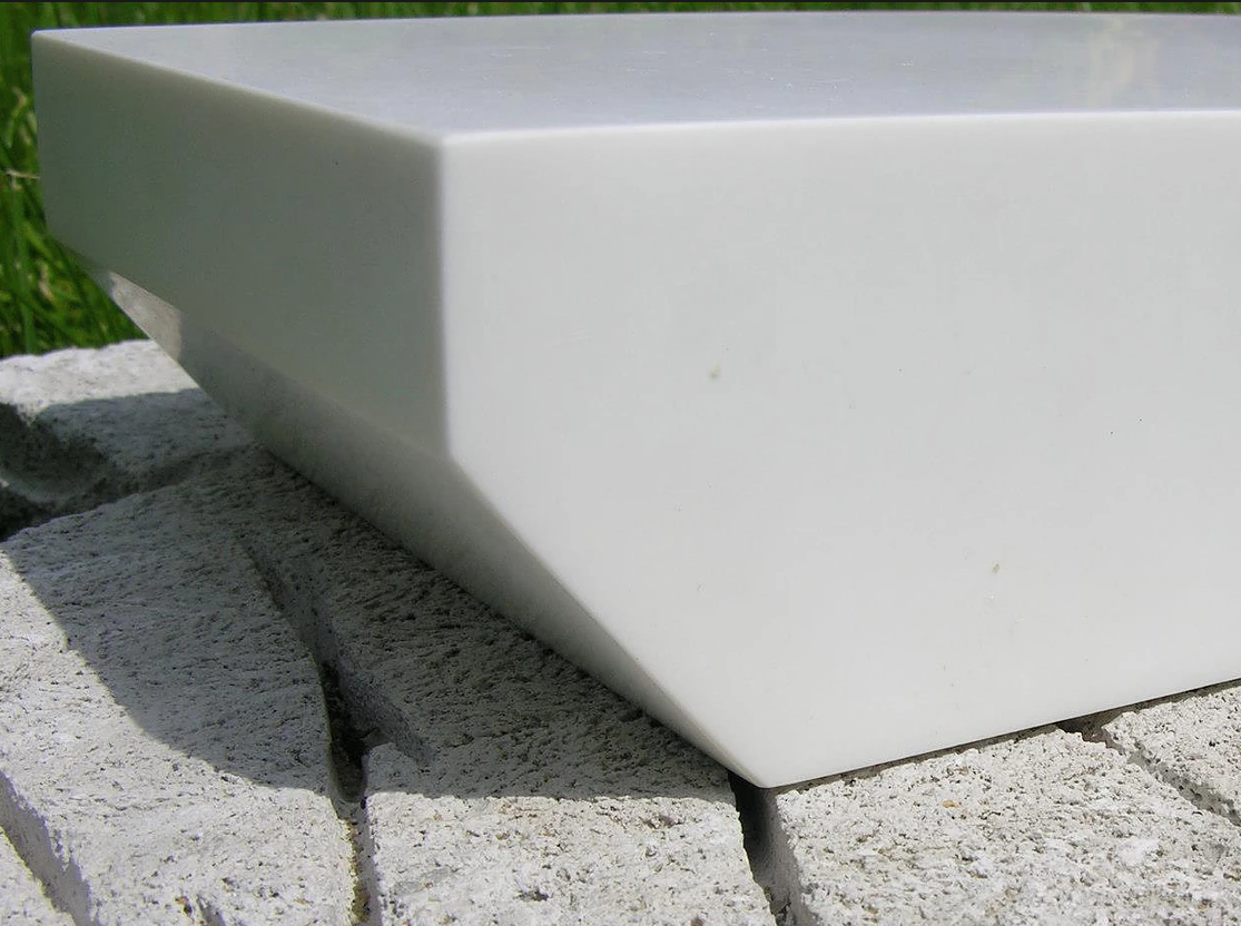 BENCH CORIAN PORTABLE ARCHITECTURE 2010 by L A B O R A T O R Y A R T ...