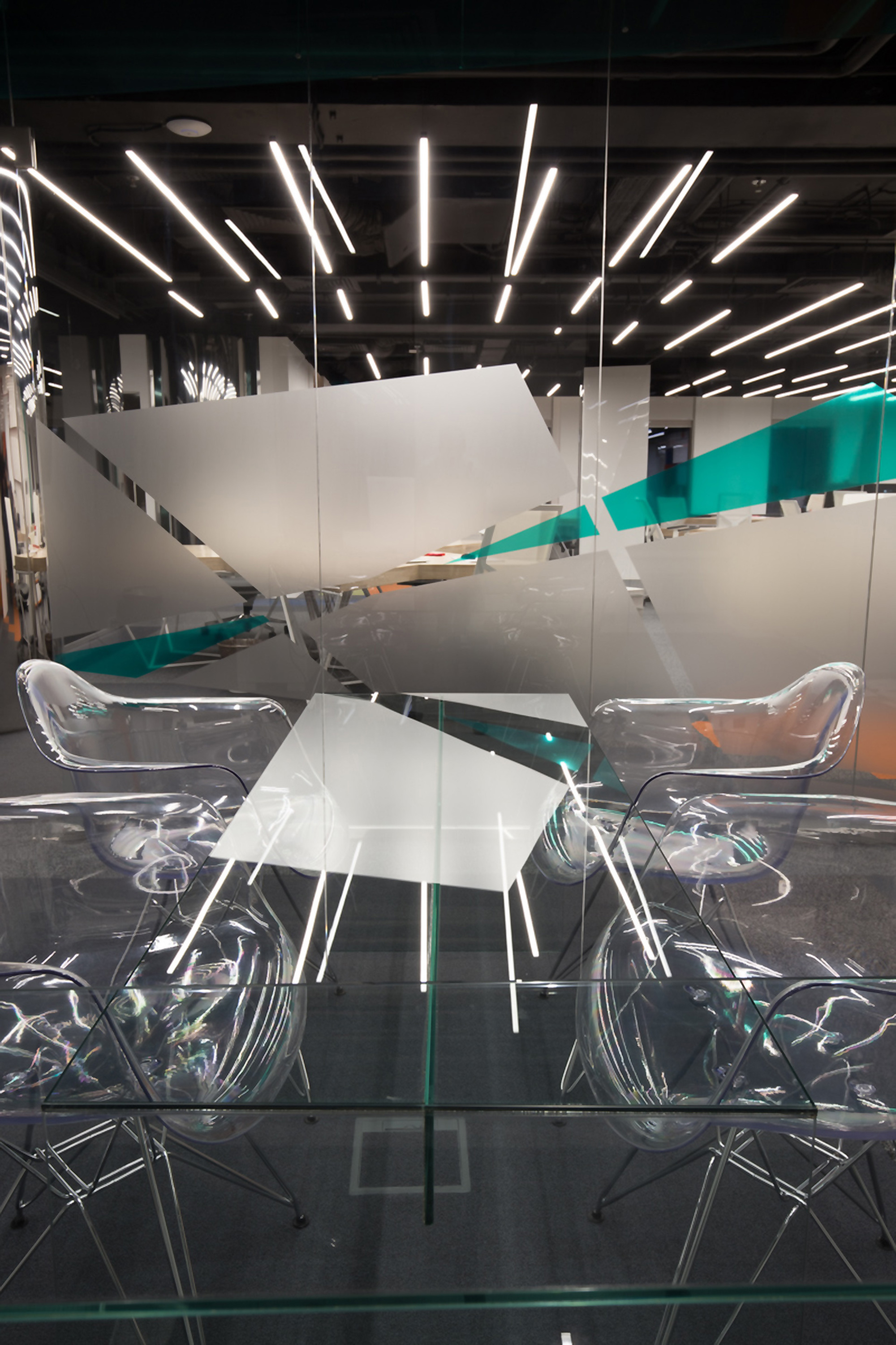 1S-Bitrix office in Moscow by www.cih.ru - Architizer