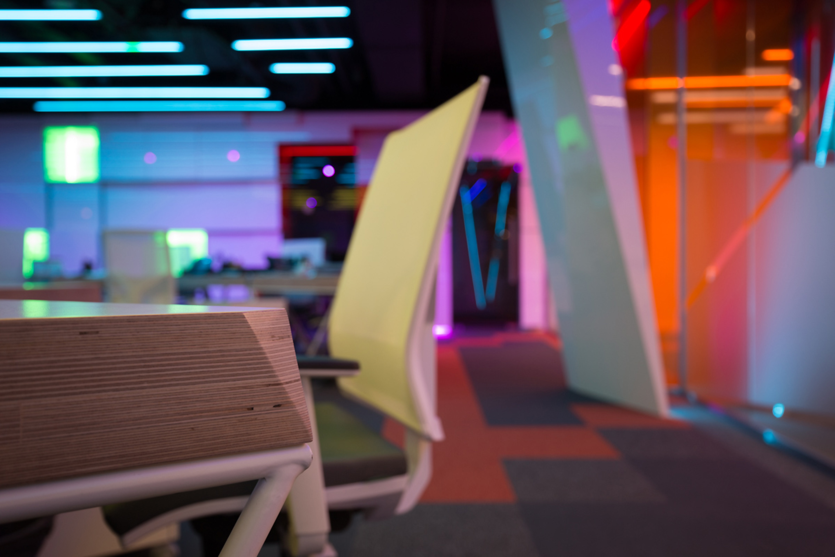 1S-Bitrix office in Moscow by www.cih.ru - Architizer