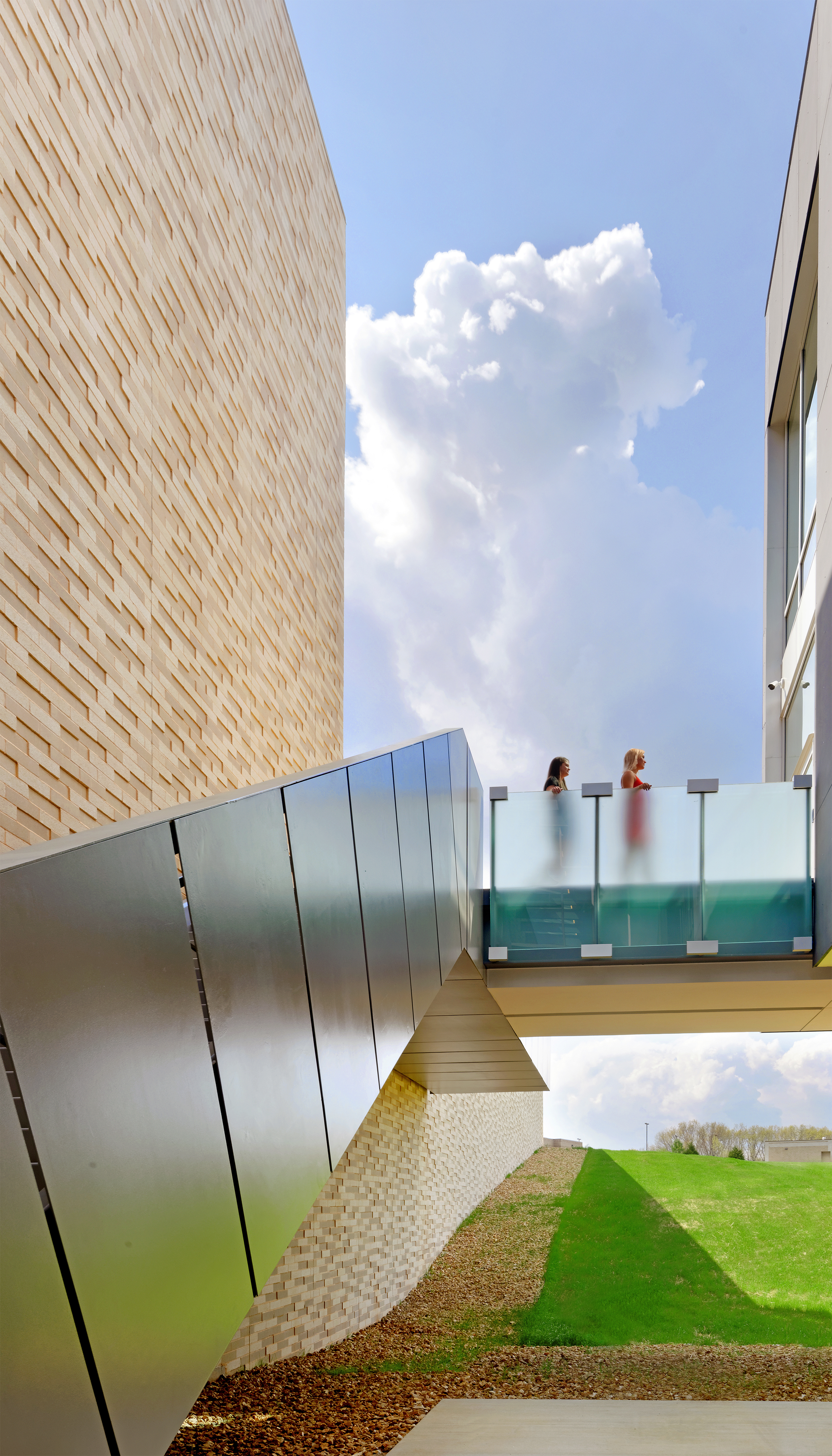 Reeds Spring Middle School by Dake Wells Architecture - Architizer