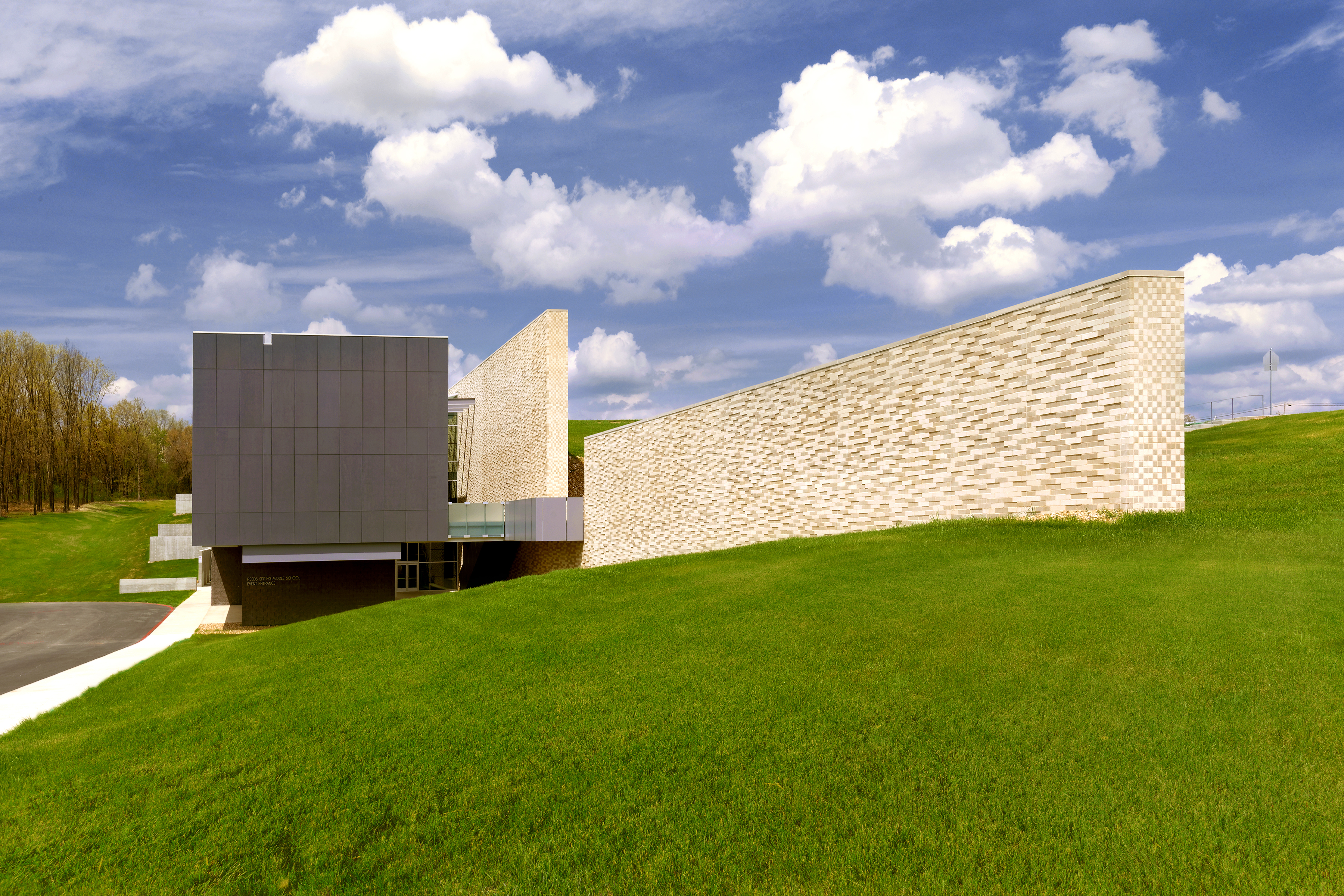 Reeds Spring Middle School by Dake Wells Architecture - Architizer