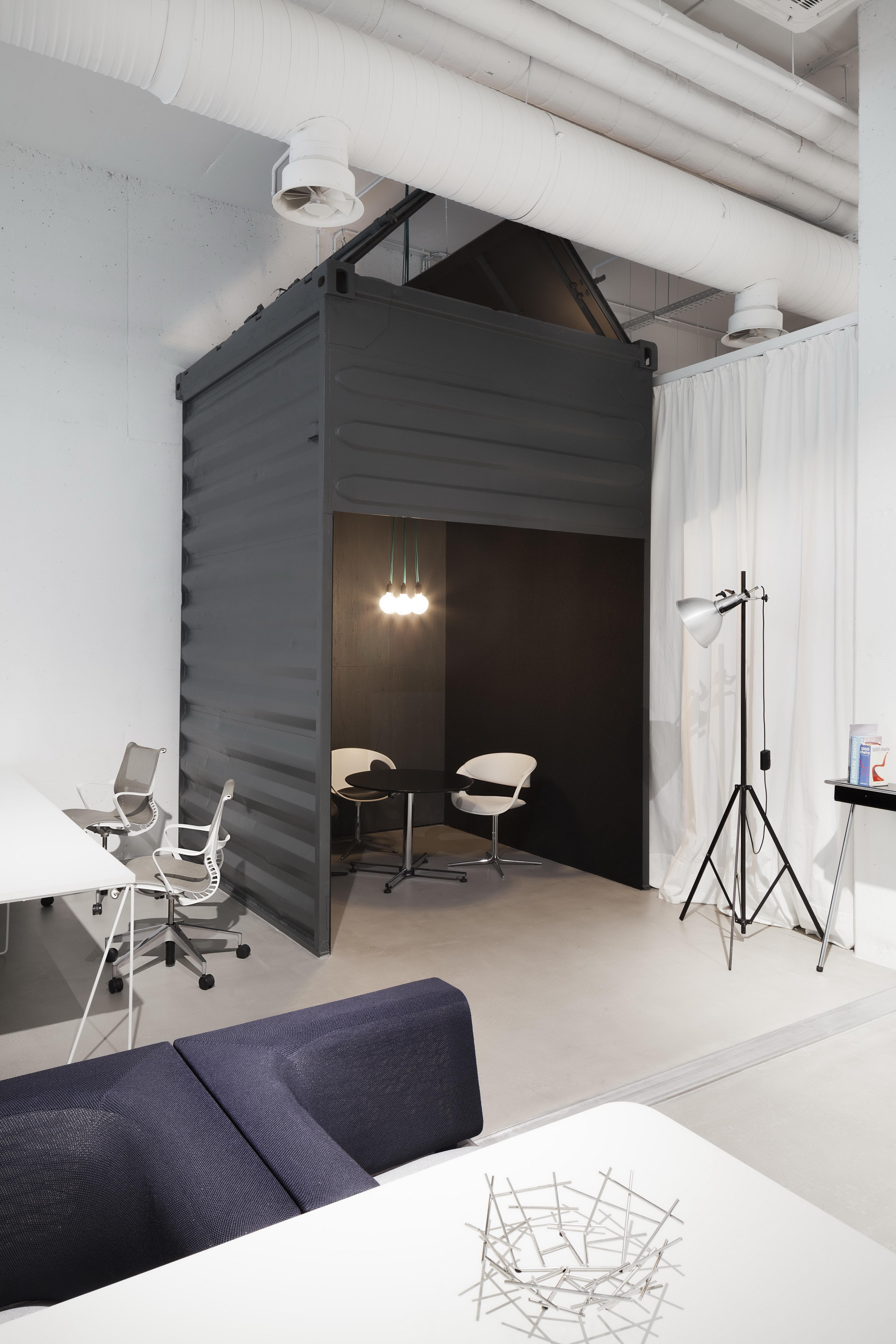 Workspace Showroom by DA Architects Studio - Architizer