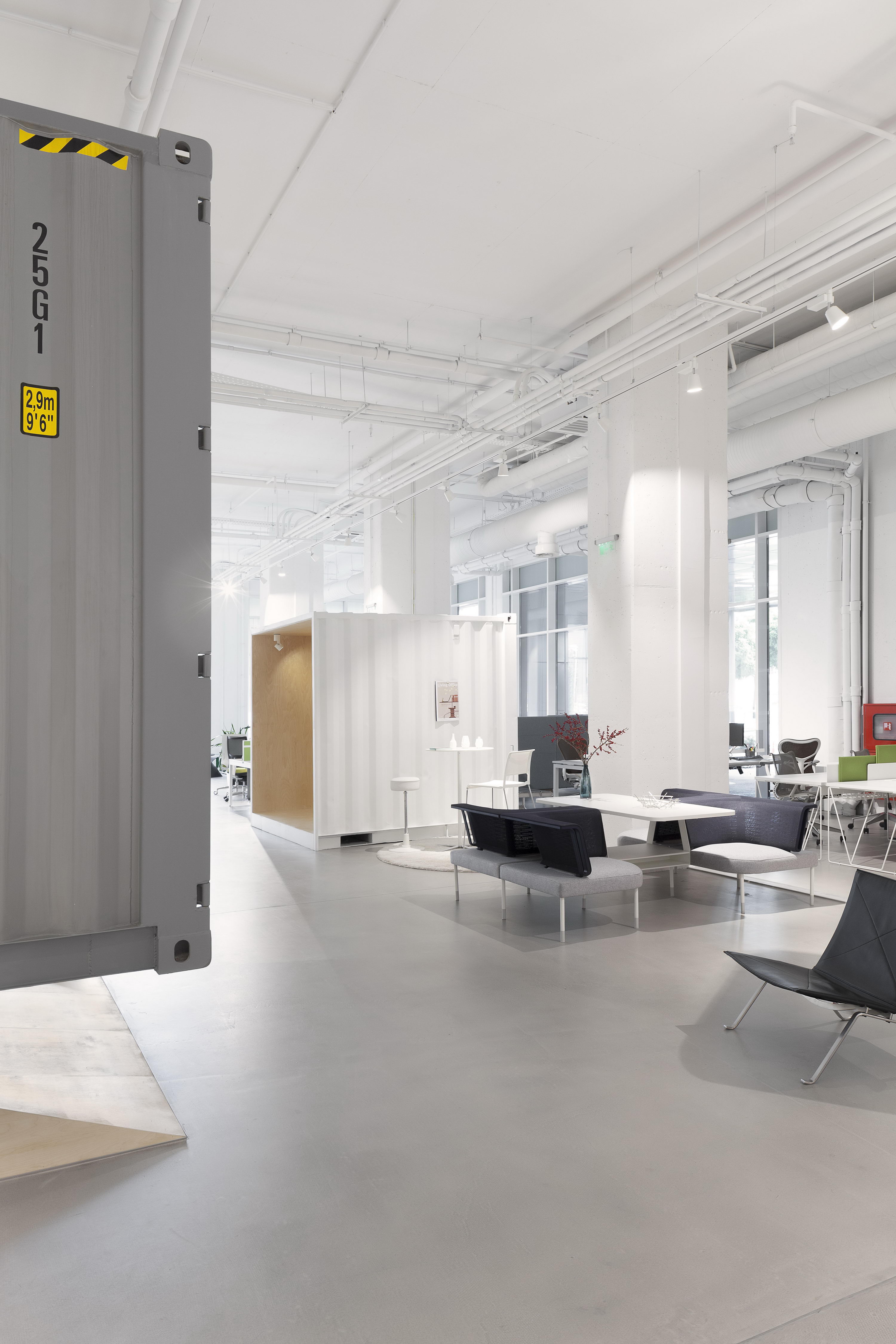 Workspace Showroom by DA Architects Studio - Architizer