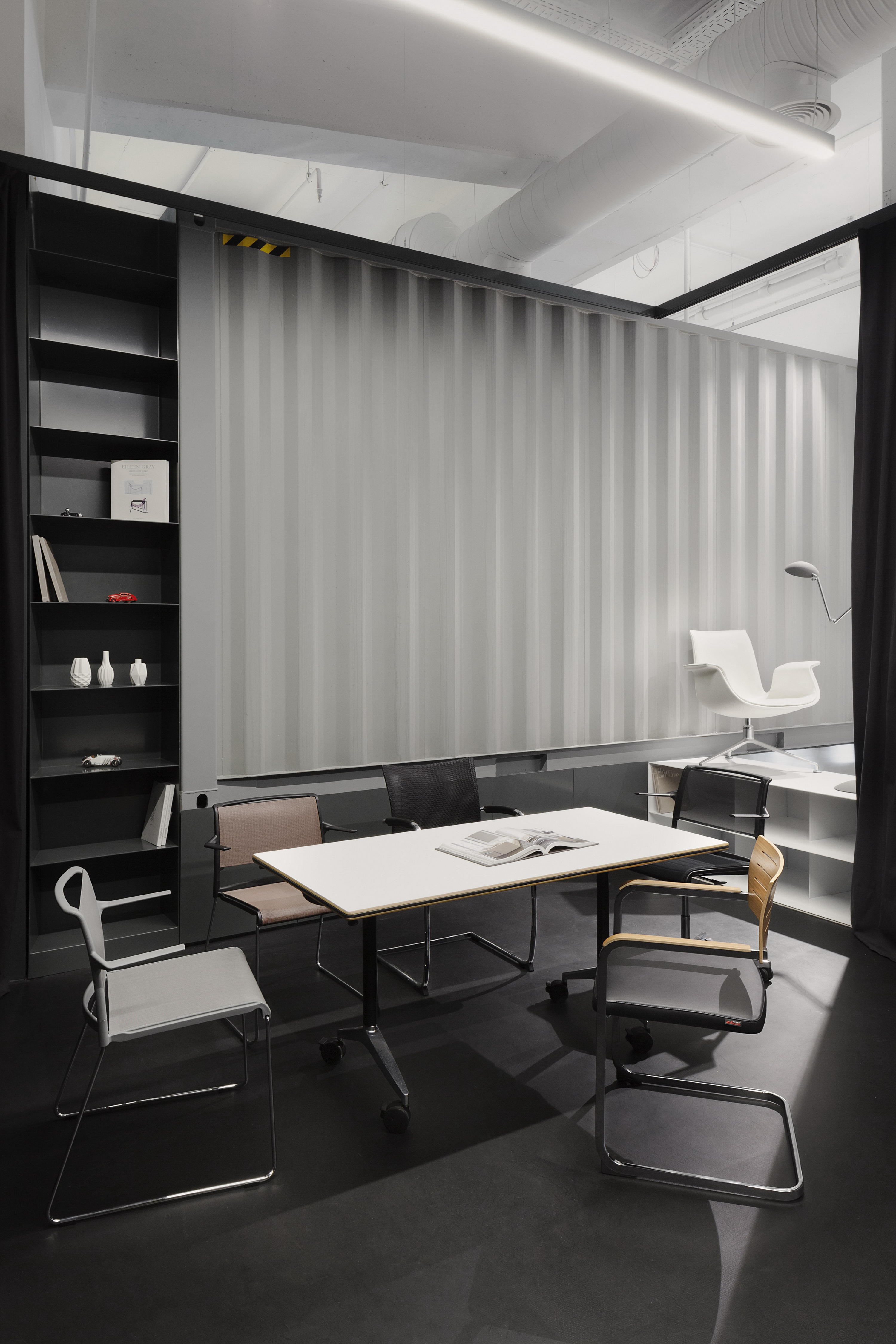 Workspace Showroom by DA Architects Studio - Architizer