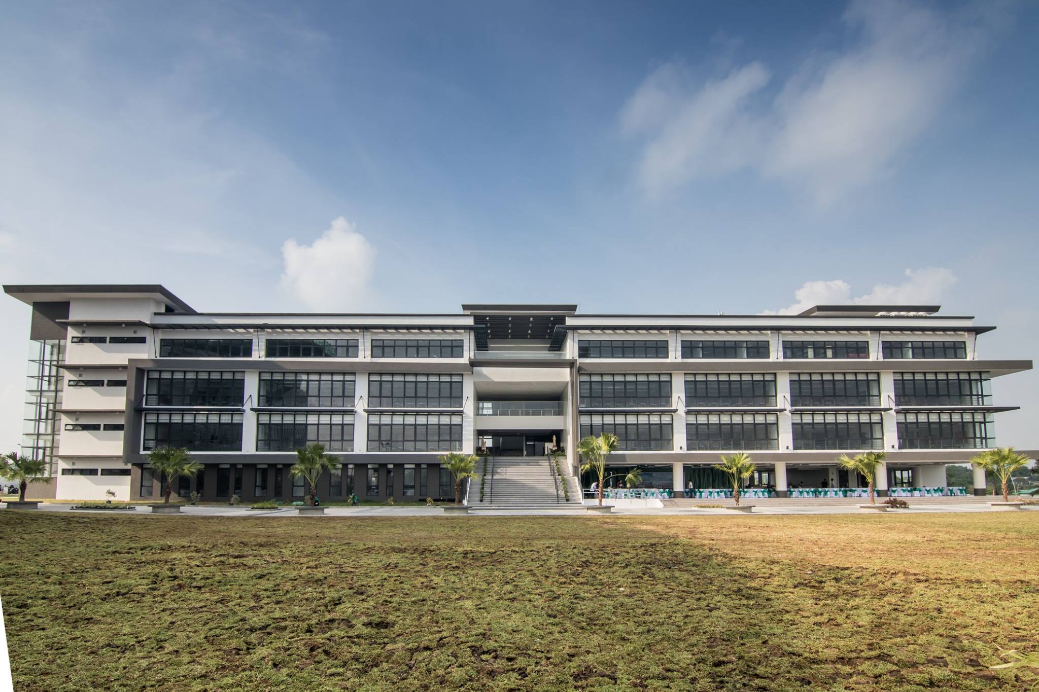 The Vermosa Senior High School Building by THE SAGE GROUP ASIA - Architizer