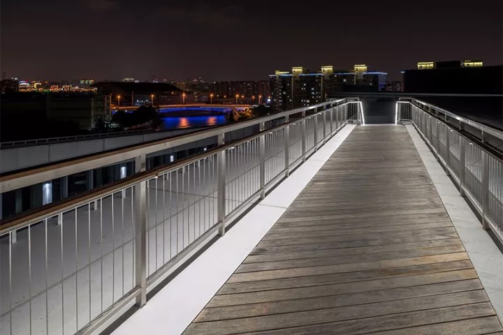 Lighting Design: Johnson Controls Asia Pacific Headquarters by ...