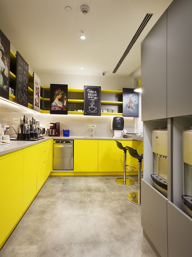 A Flexible and Dynamic Office Design from Boytorun Architects: PepsiCo ...