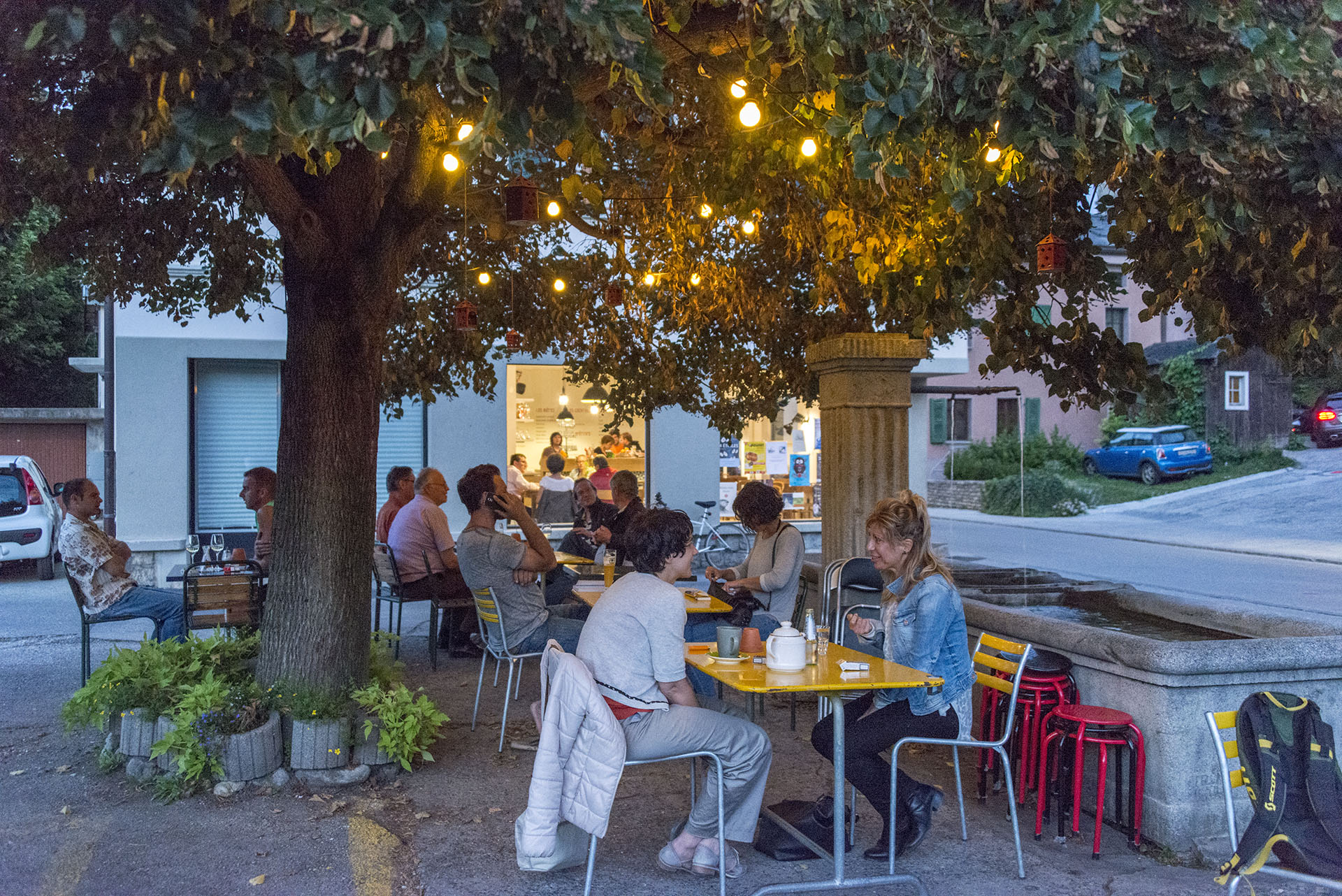 Idea 2503084: Café du 1er août, Muraz by Mijong architecture design in ...