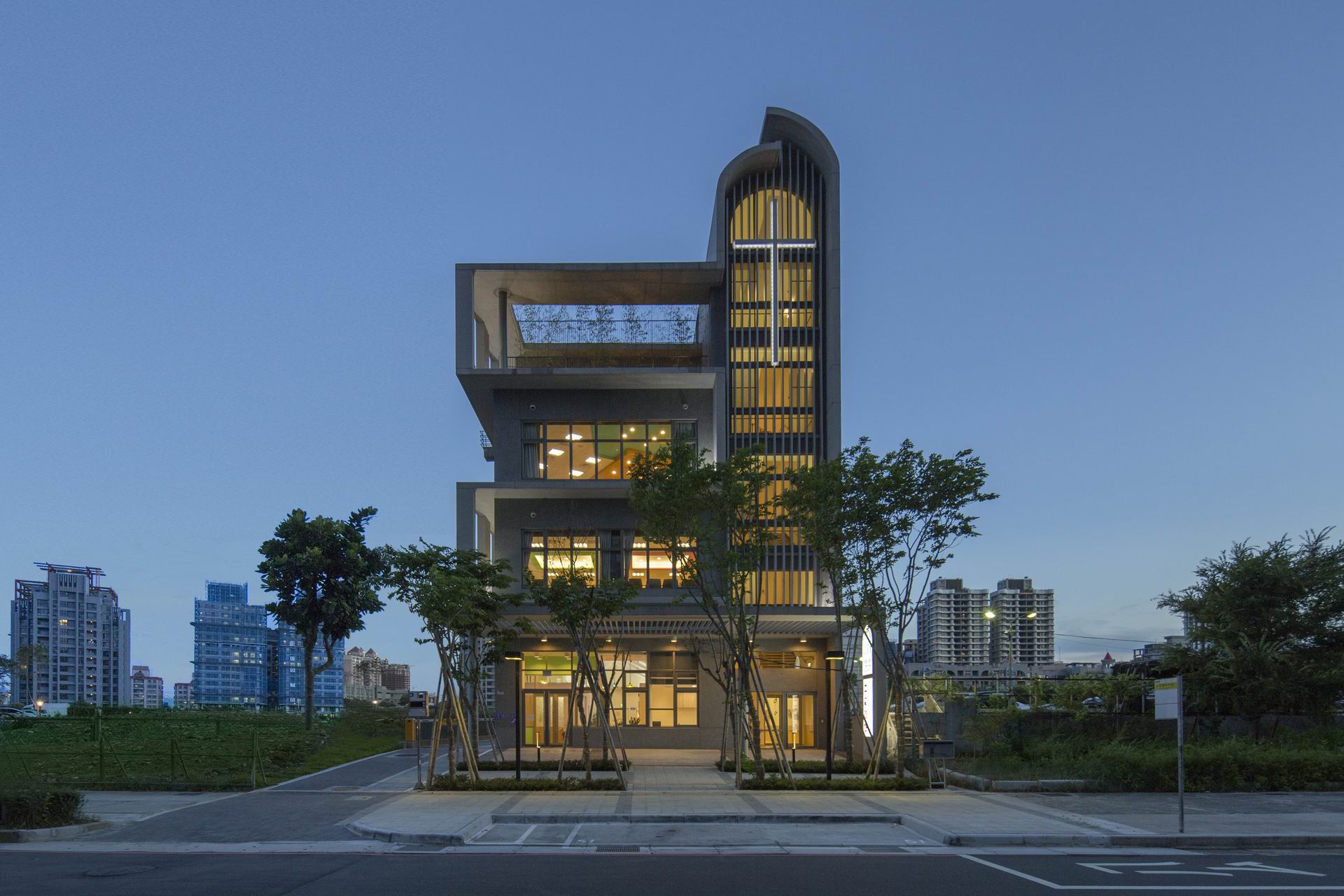 National Library of Public Information by JJP Architects and Planners ...