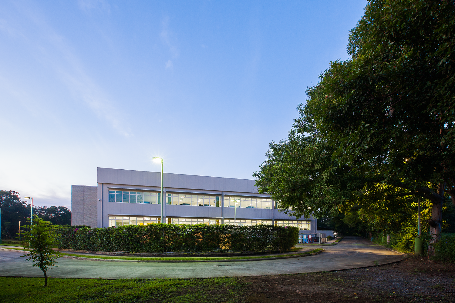 Accedo Technologies 01 by Oficina Arquitectura Managua S.A. - Architizer