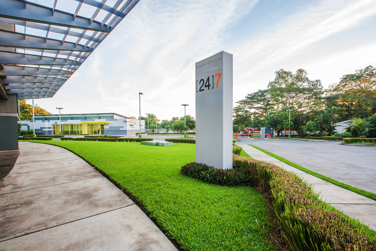 Accedo Technologies 01 by Oficina Arquitectura Managua S.A. - Architizer