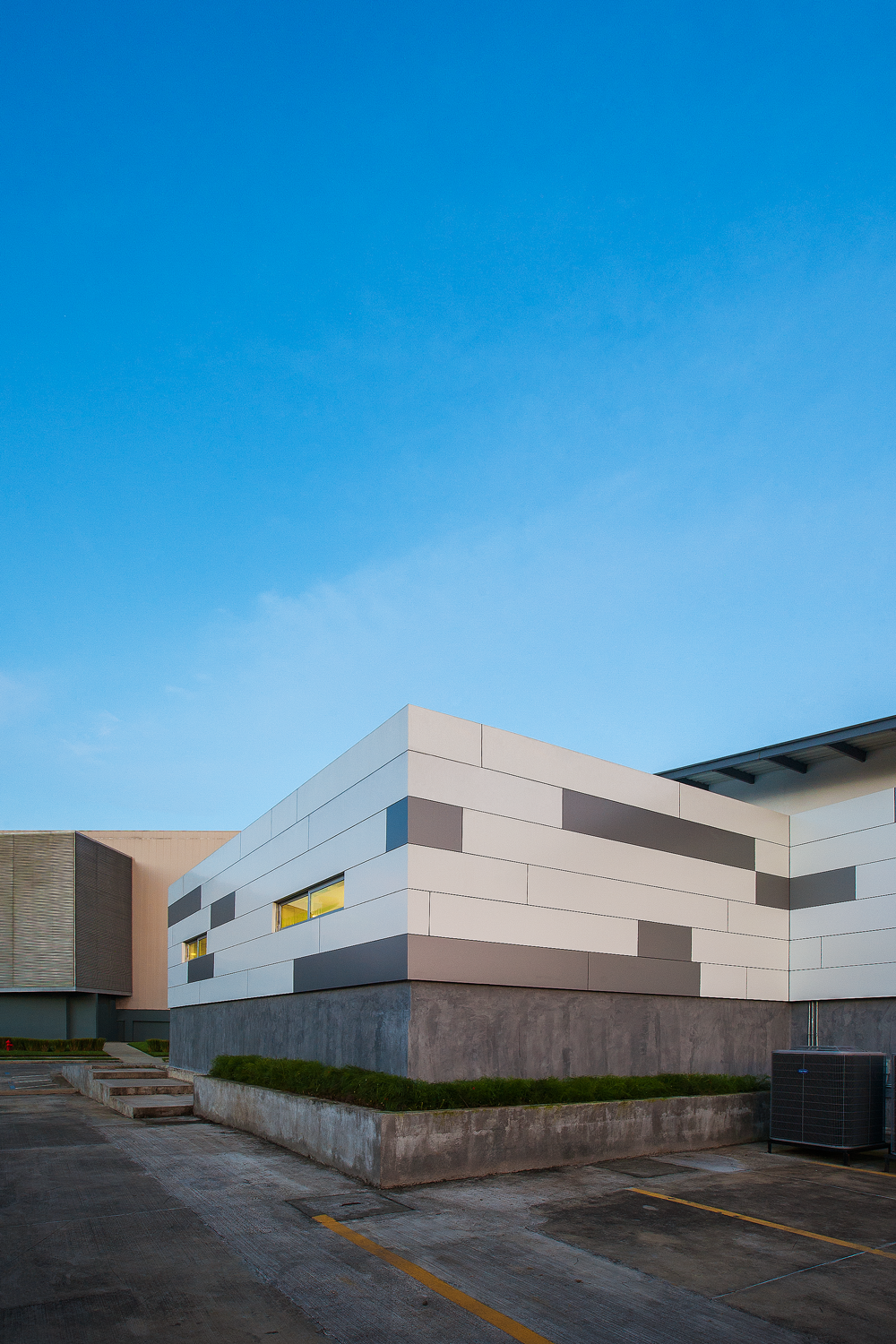 Accedo Technologies 02 by Oficina Arquitectura Managua S.A. - Architizer