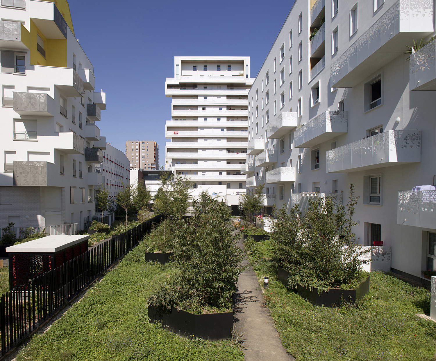 City Art in Évry (FRANCE) by Atelier Puzzler - Architizer