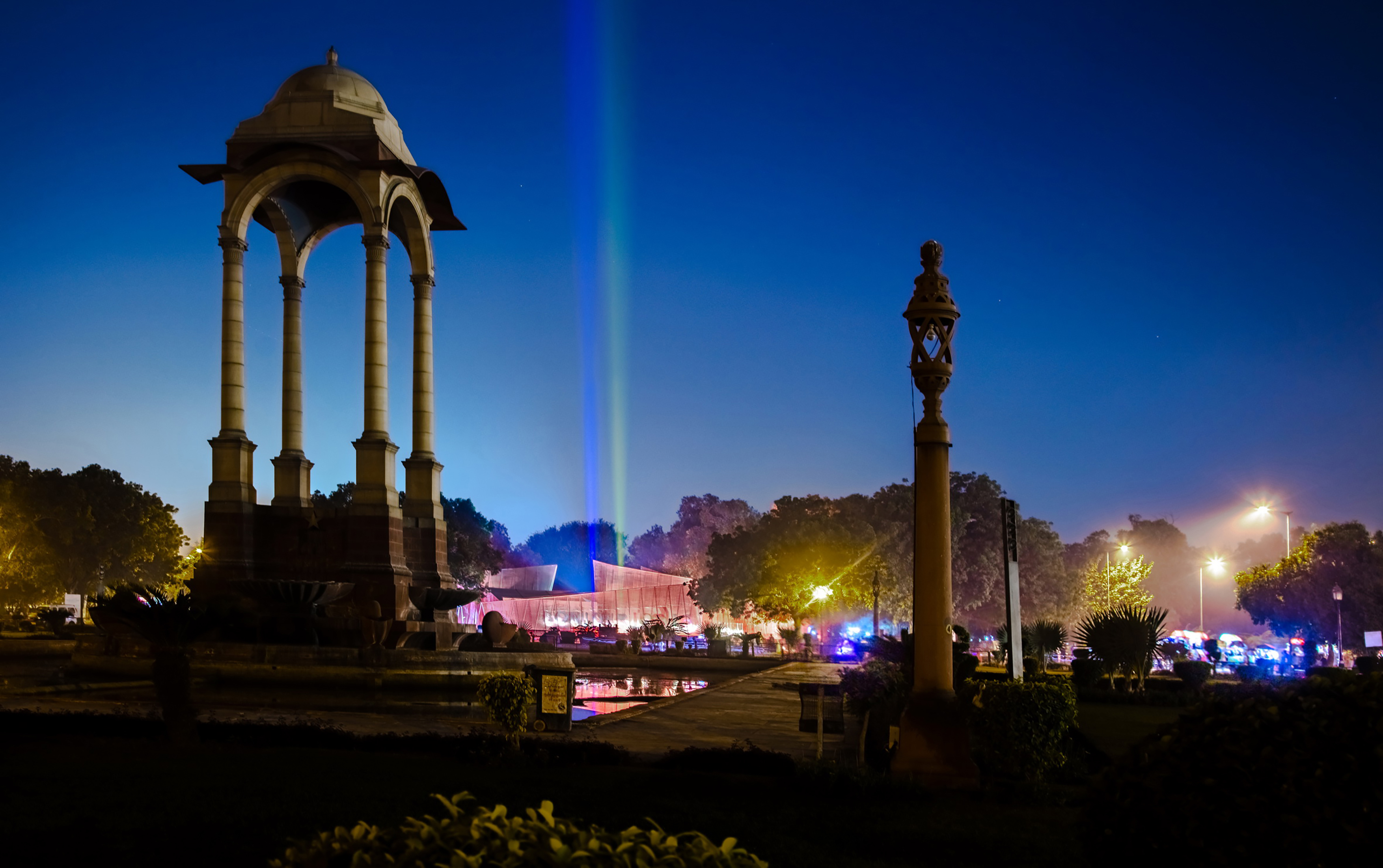 The Bonjour India Experience by SpaceMatters - Architizer