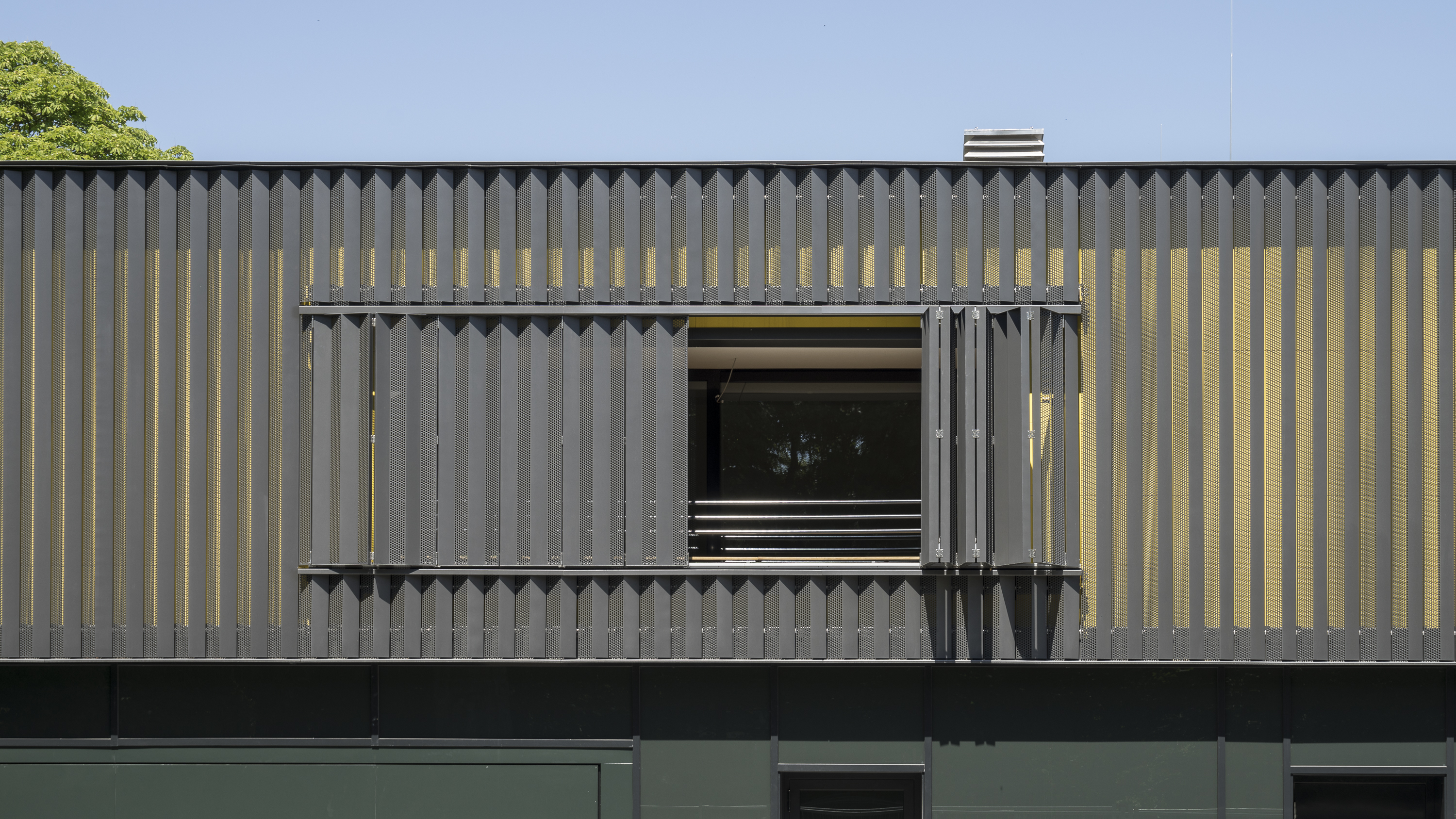 Sports Hall of Adolf-Weber High School by Auer Weber - Architizer