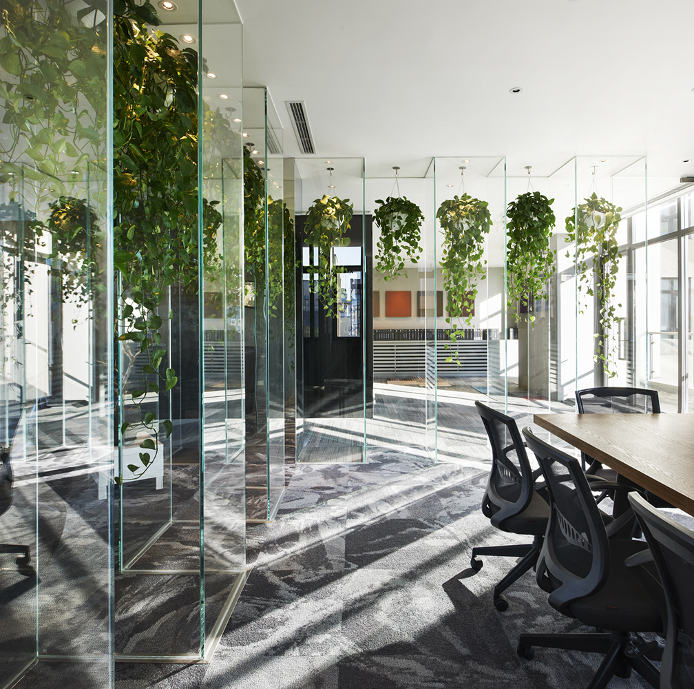 BMLZ VILLA OFFICE by Tsutsumi And Associates - Architizer
