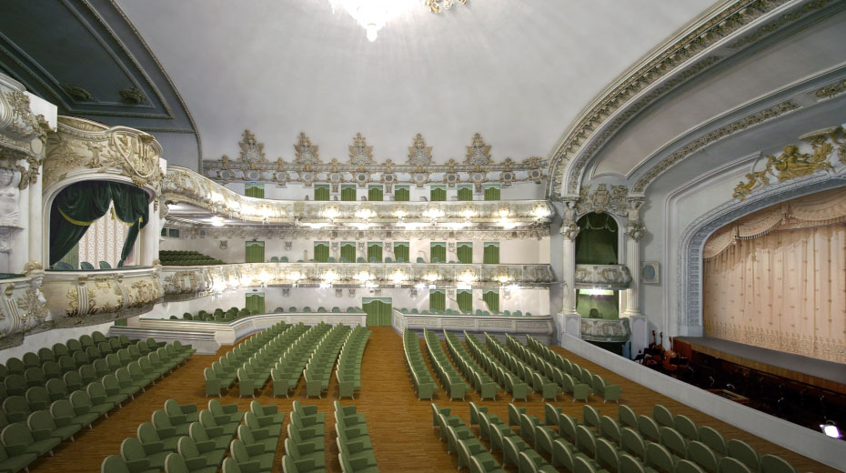 TEATRO D'OPERA A BAKU by Arco Associati - Architizer