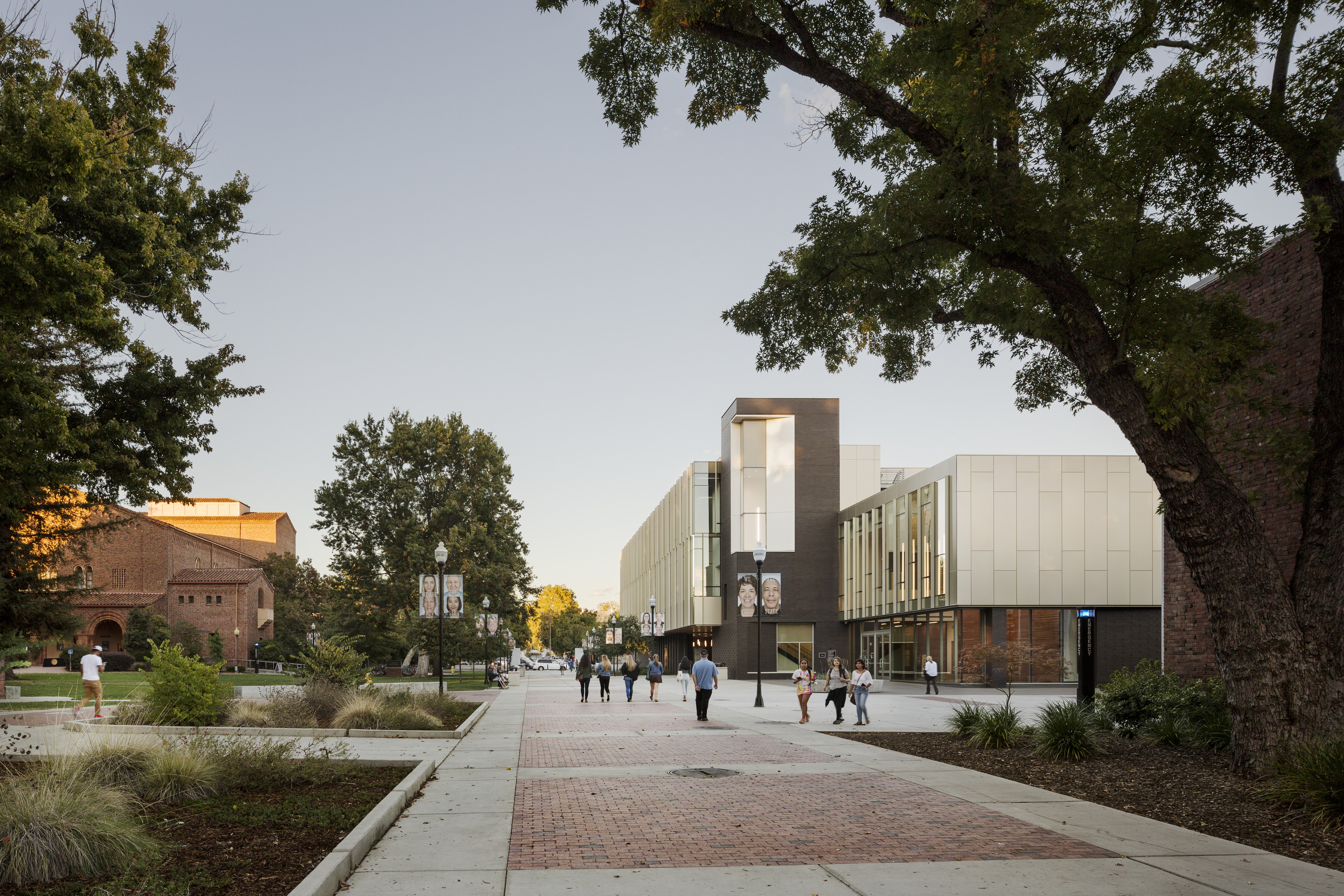 Chico State Arts & Humanities Building by WRNS Studio - Architizer