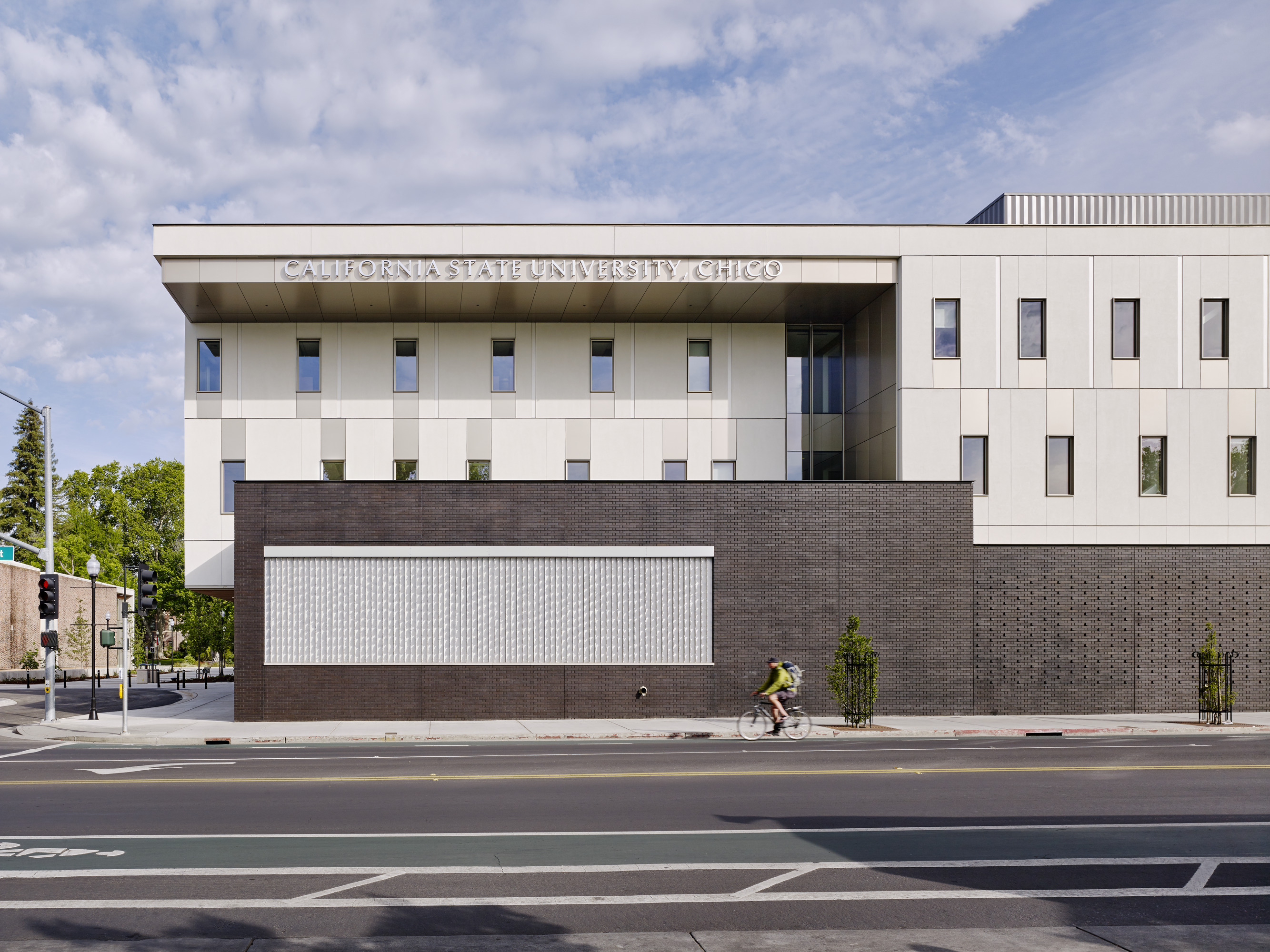 Chico State Arts & Humanities Building by WRNS Studio - Architizer