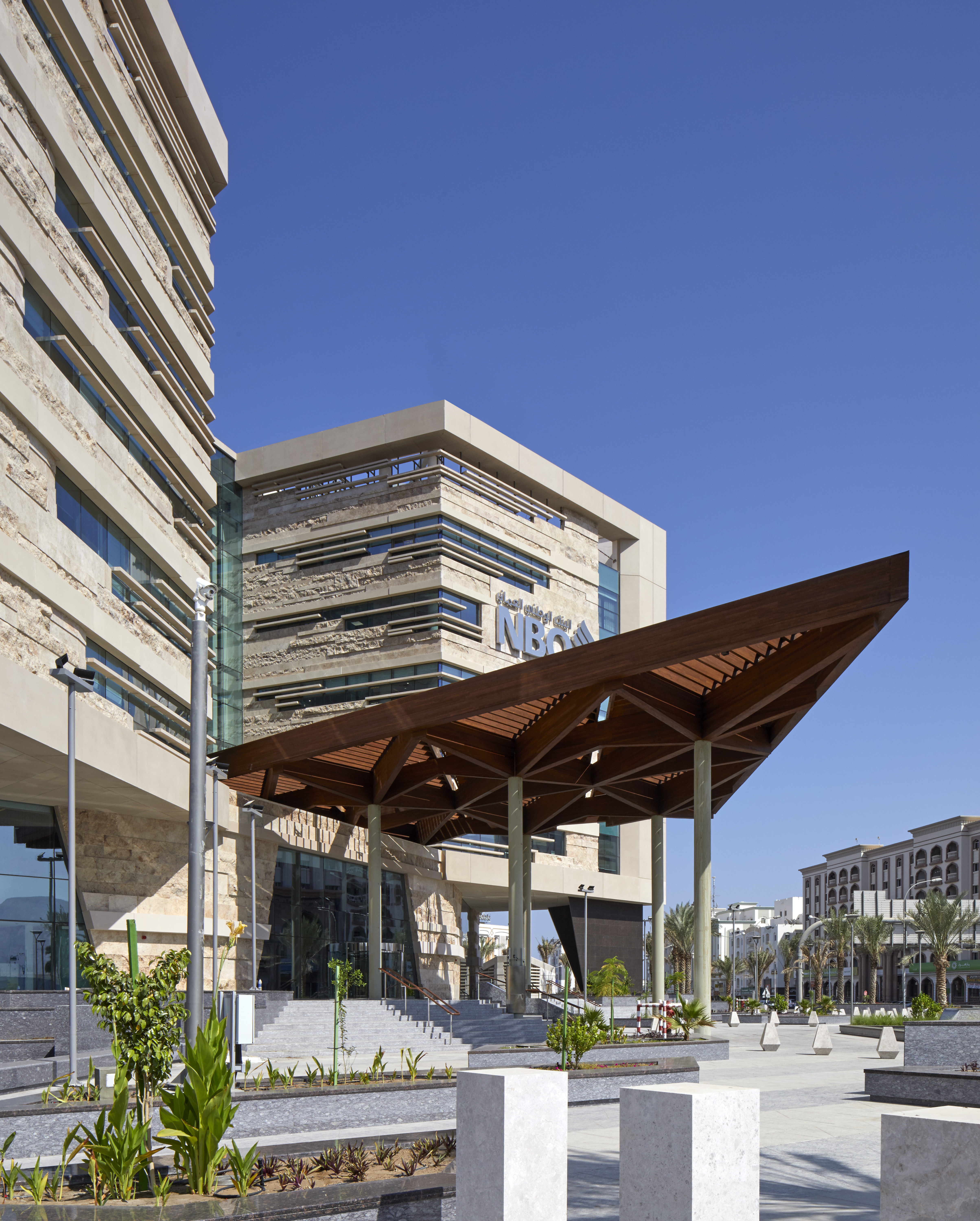 National Bank of Oman headquarters by LOM architecture and design ...