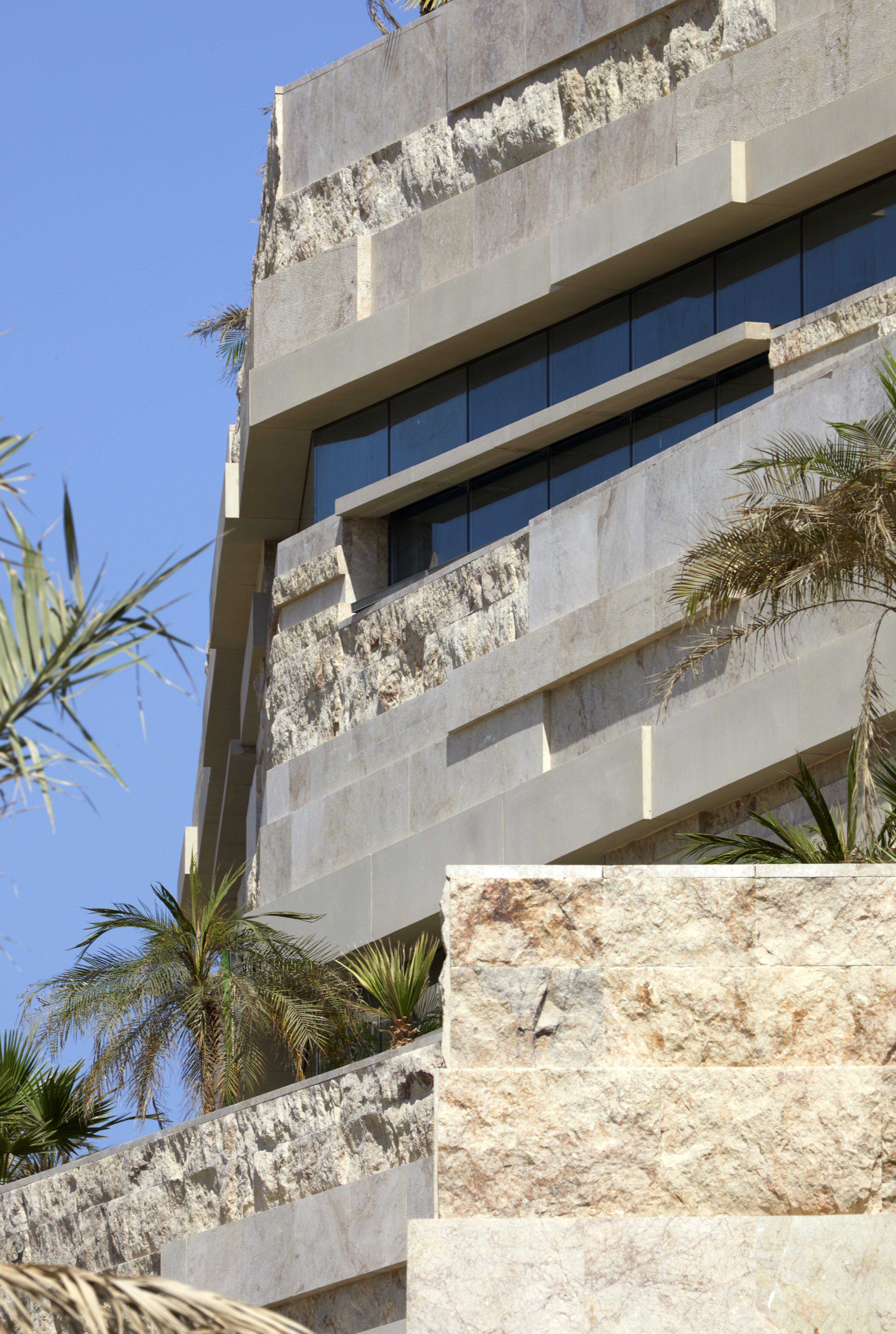 National Bank of Oman headquarters by LOM architecture and design ...