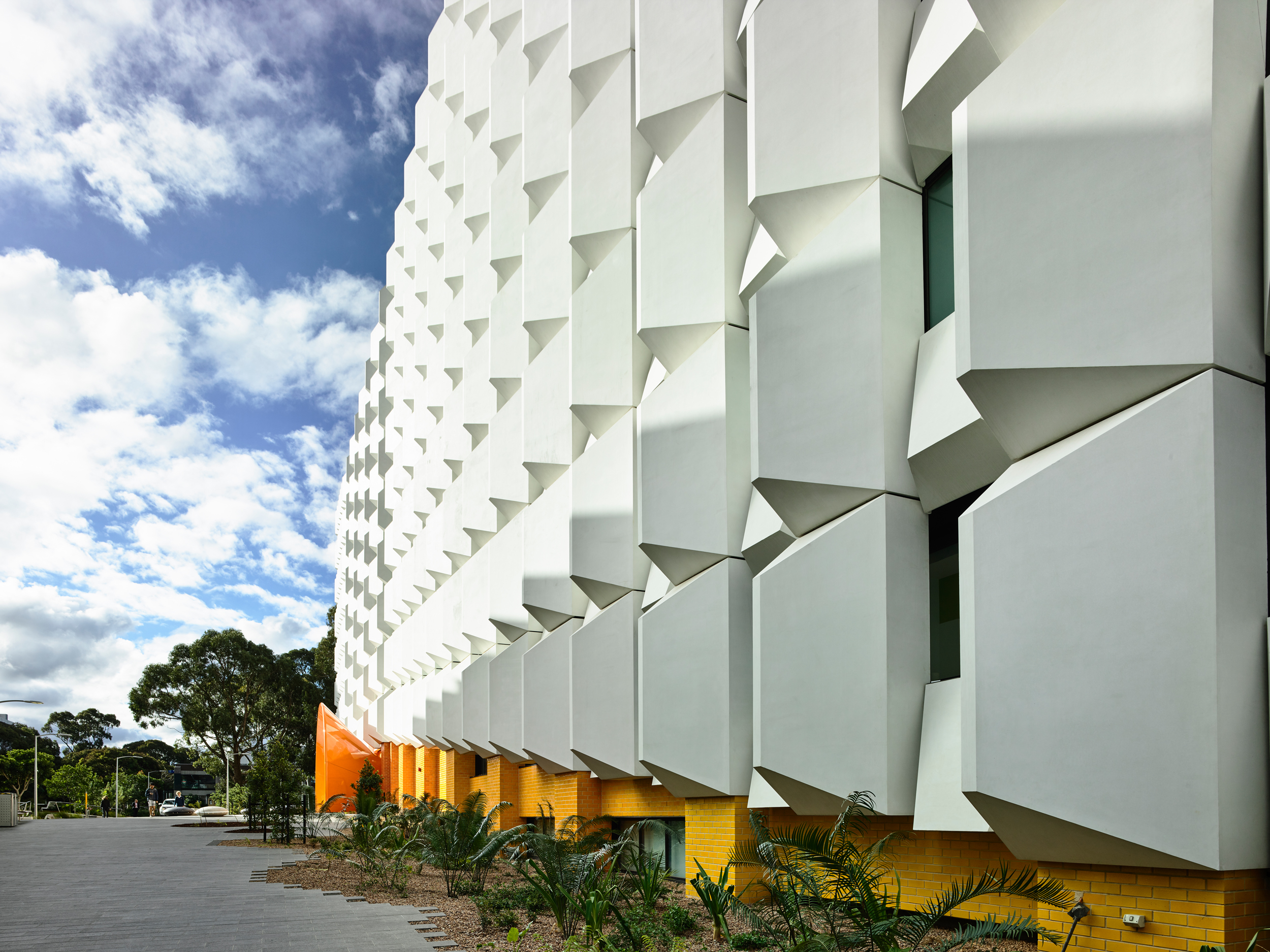 18 Innovation Walk Revitalisation Project by Kosloff Architecture ...