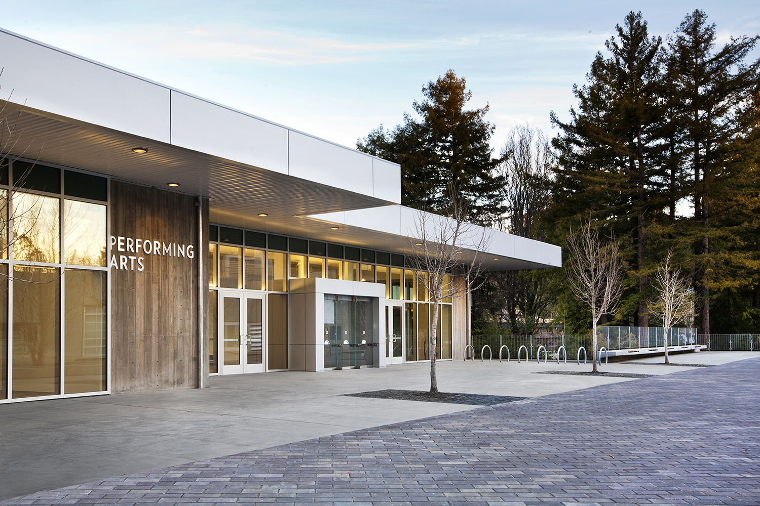 COMMUNITY COLLEGE: PERFORMING ARTS BUILDING by Marcy Wong Donn Logan ...