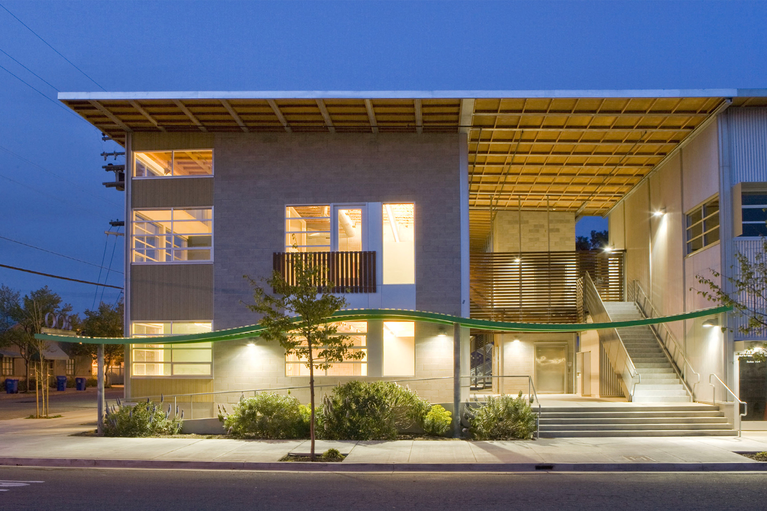 BANCROFT GREEN OFFICE BUILDING by Marcy Wong Donn Logan Architects ...
