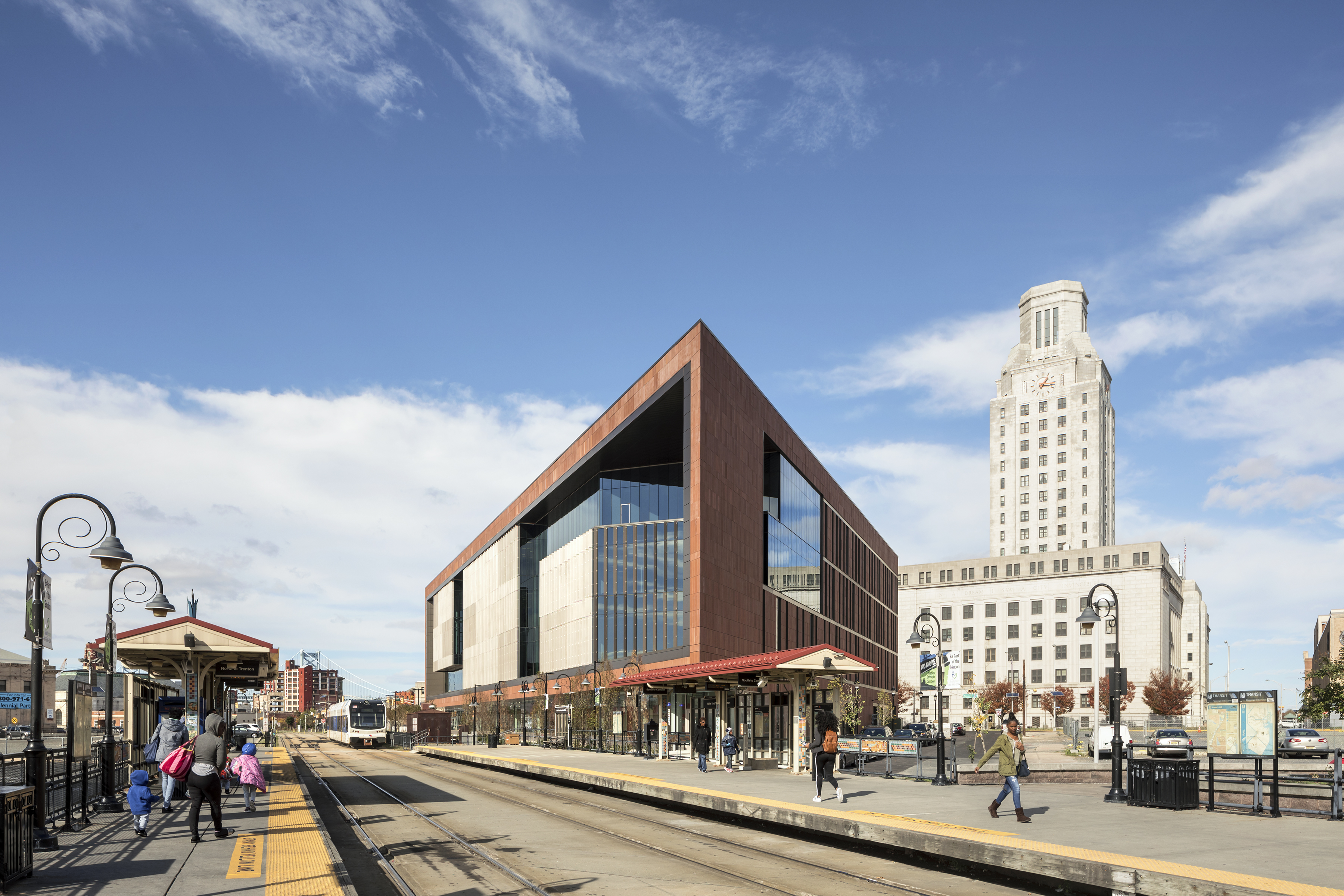 Rutgers University-Camden: Nursing and Science Building by Perkins ...