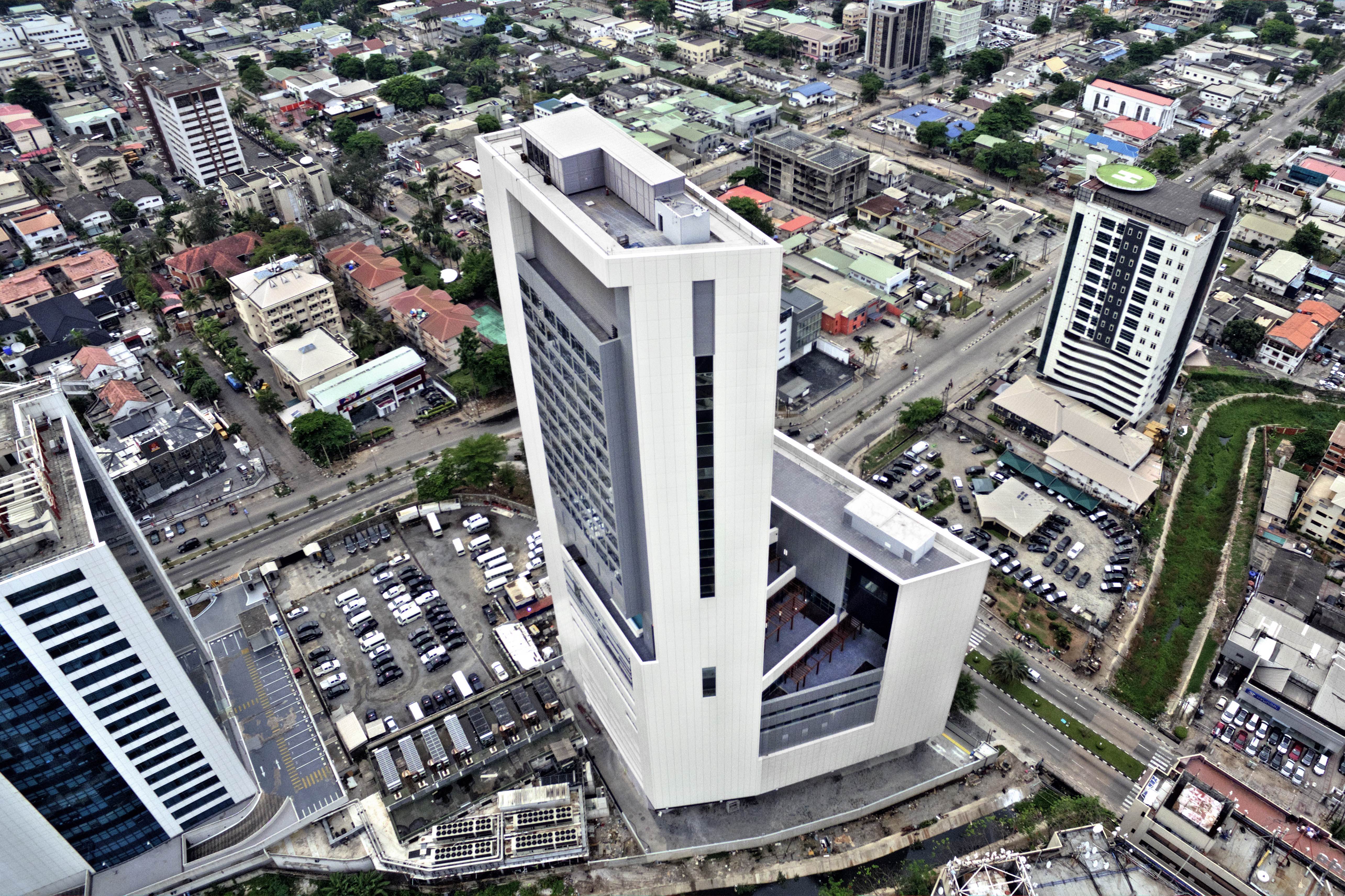 ENIA ARCHITECTES - Architizer