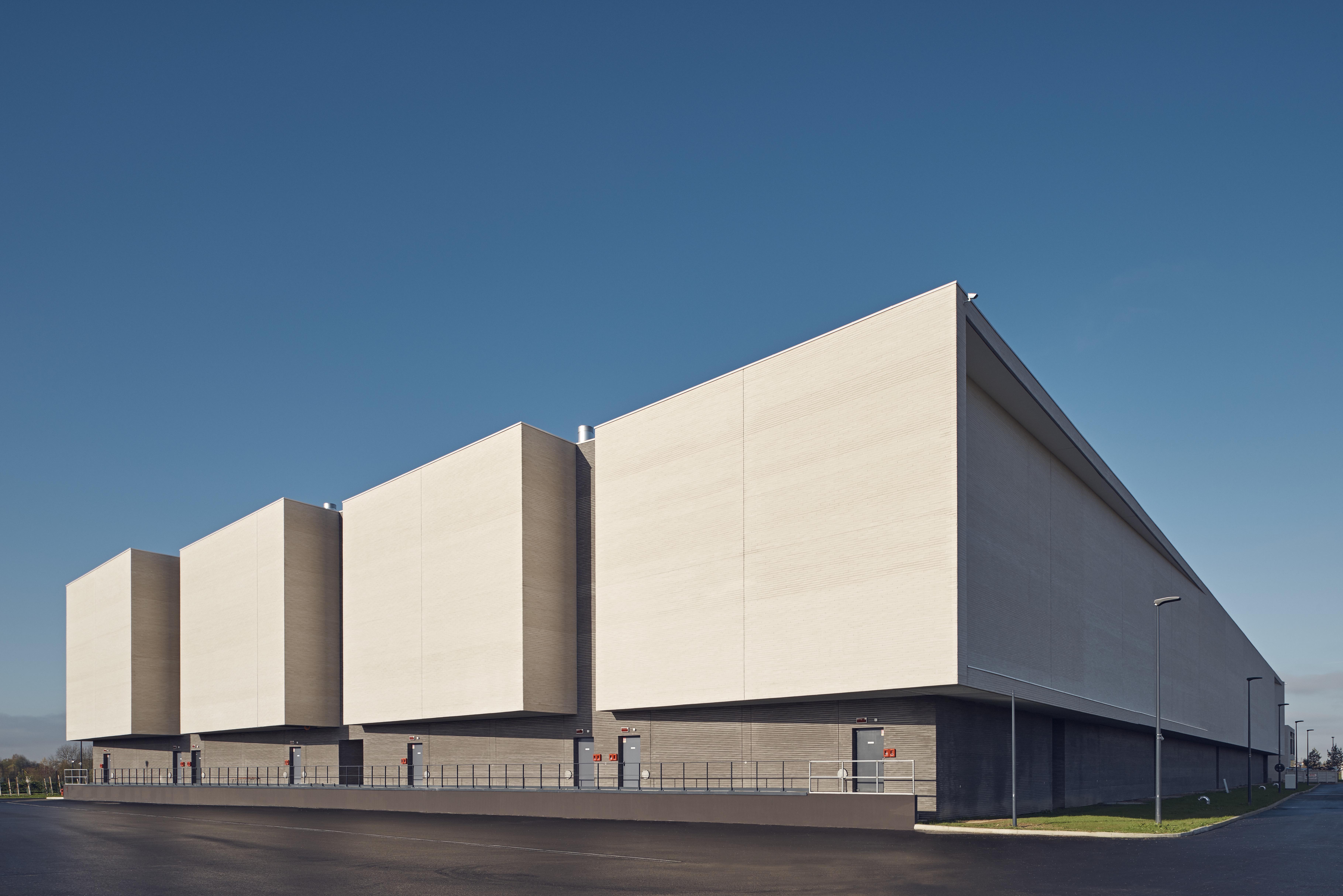 BANK DATA CENTER by ENIA ARCHITECTES - Architizer