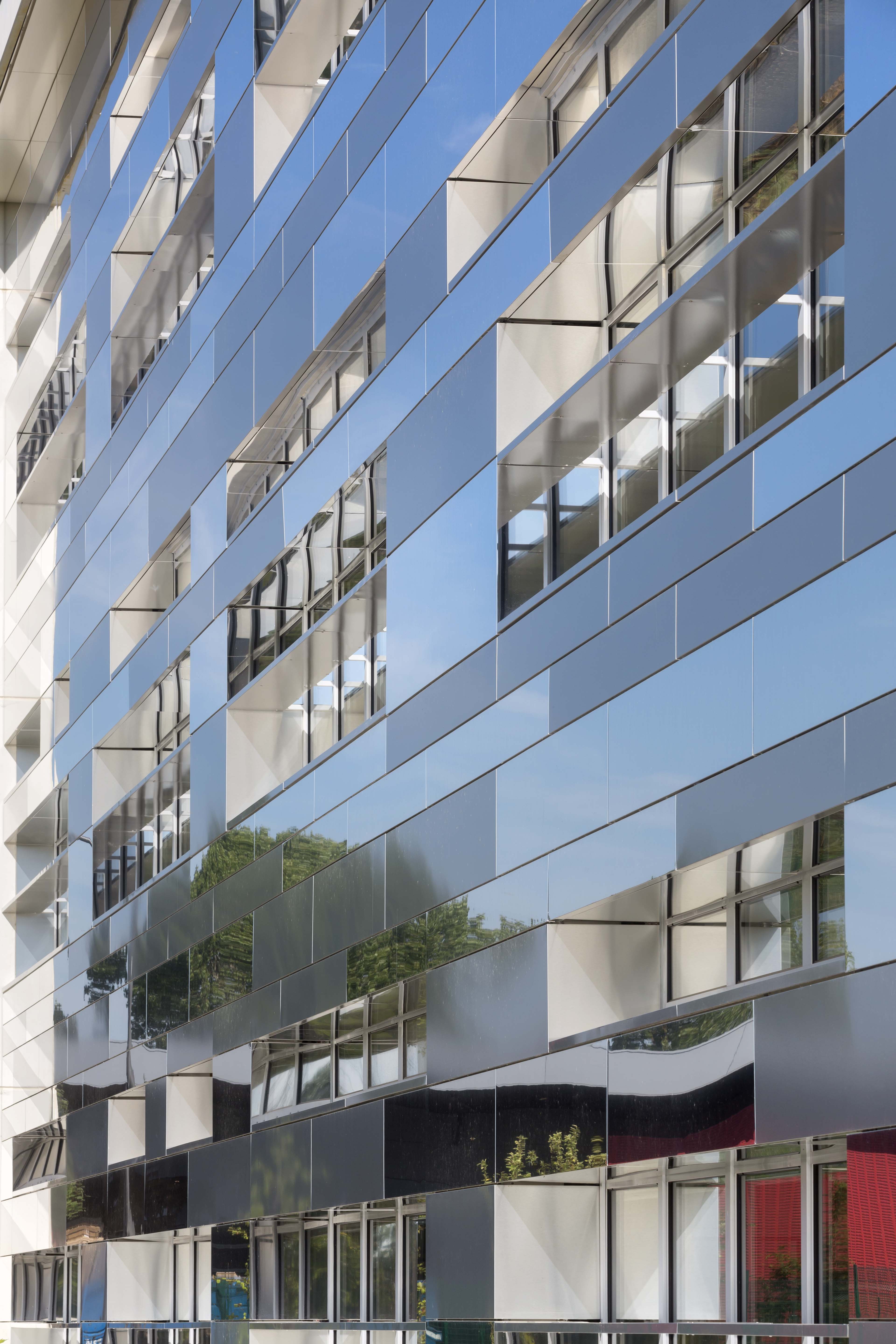 Idea 2588135: UNDERGRADUATE BUILDING UPEC by ENIA ARCHITECTES in ...