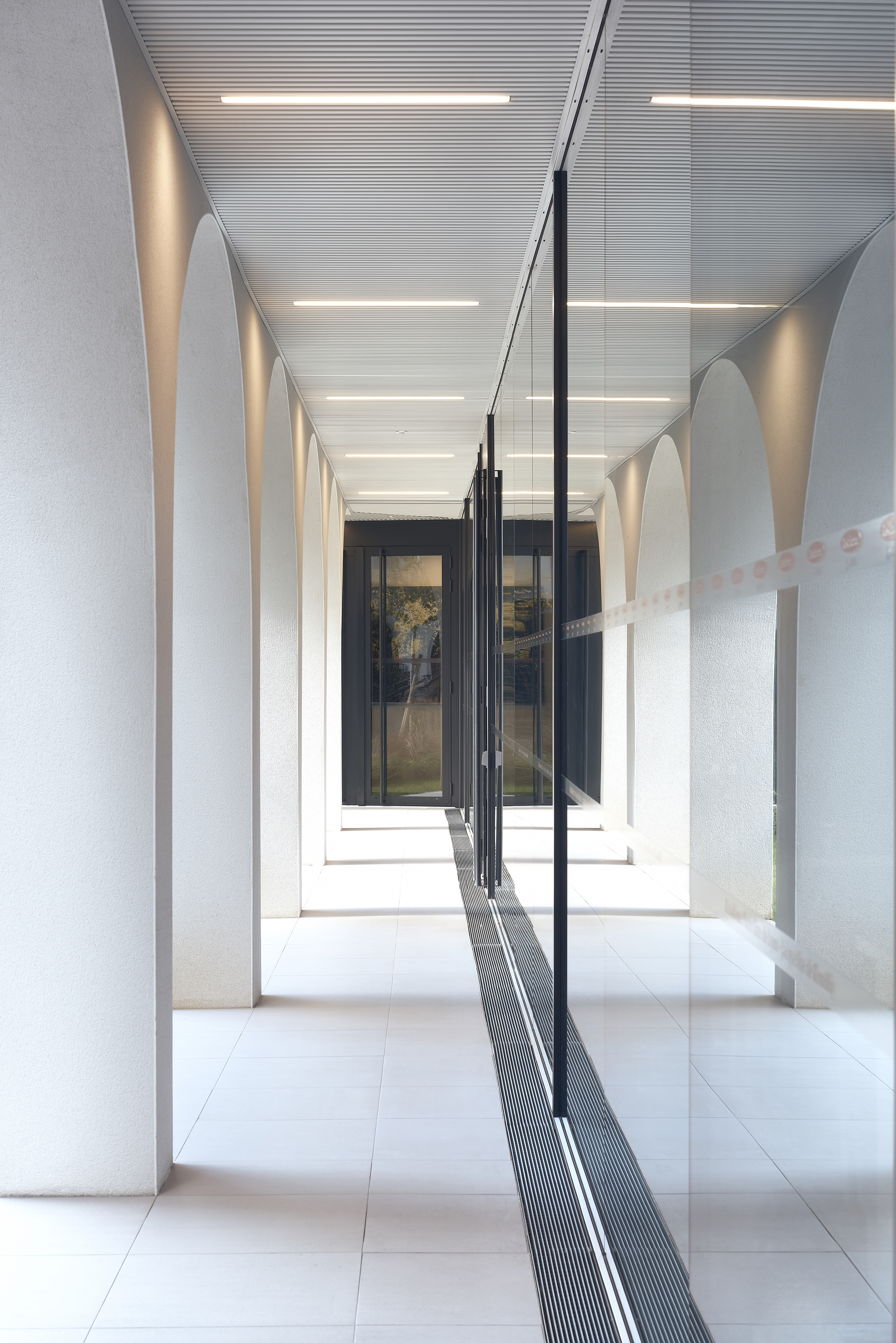 Researchers residence & 33 housing by Antonini Darmon Architects ...