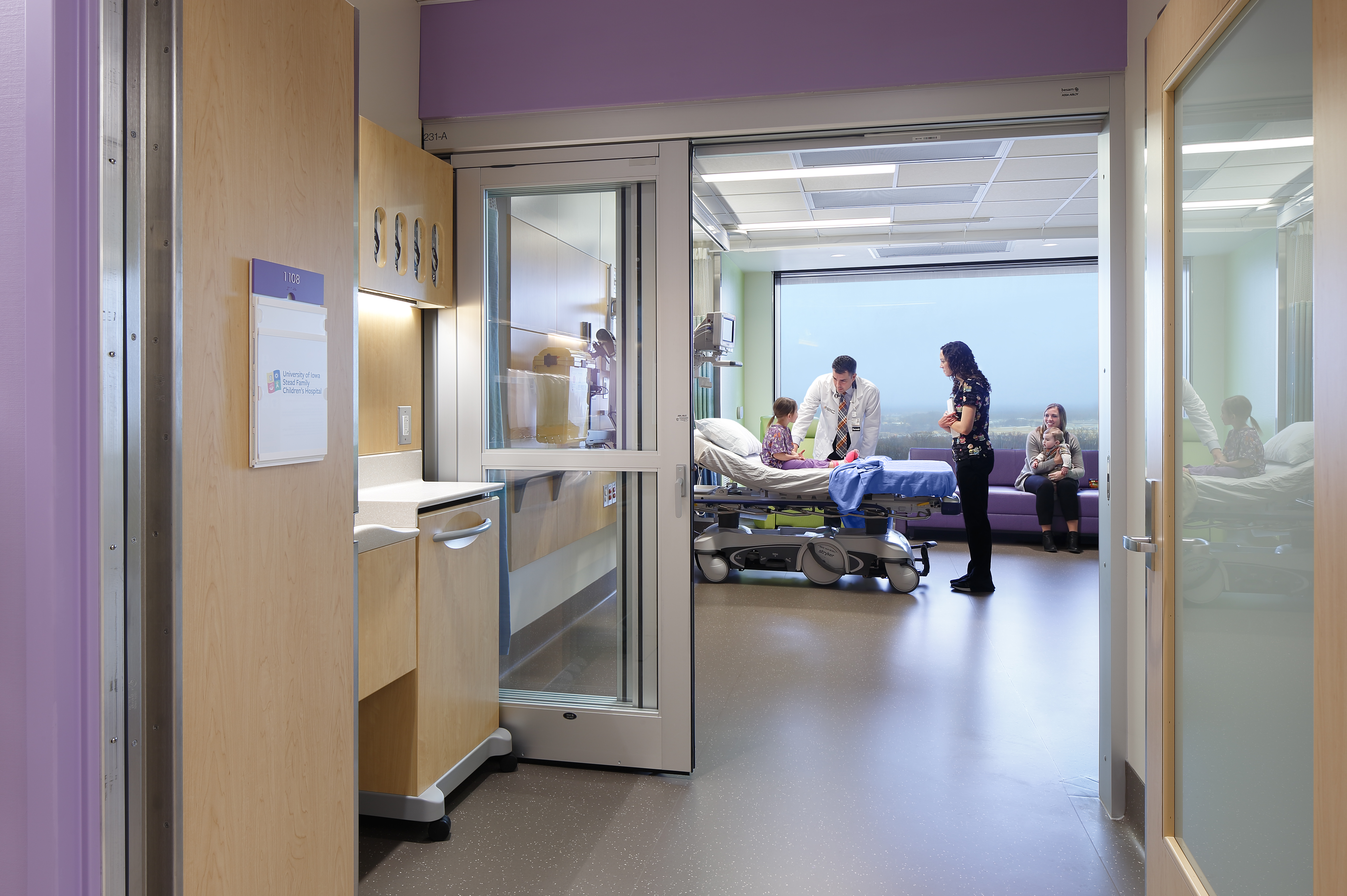 University of Iowa Stead Family Children's Hospital by CBRE | Heery ...